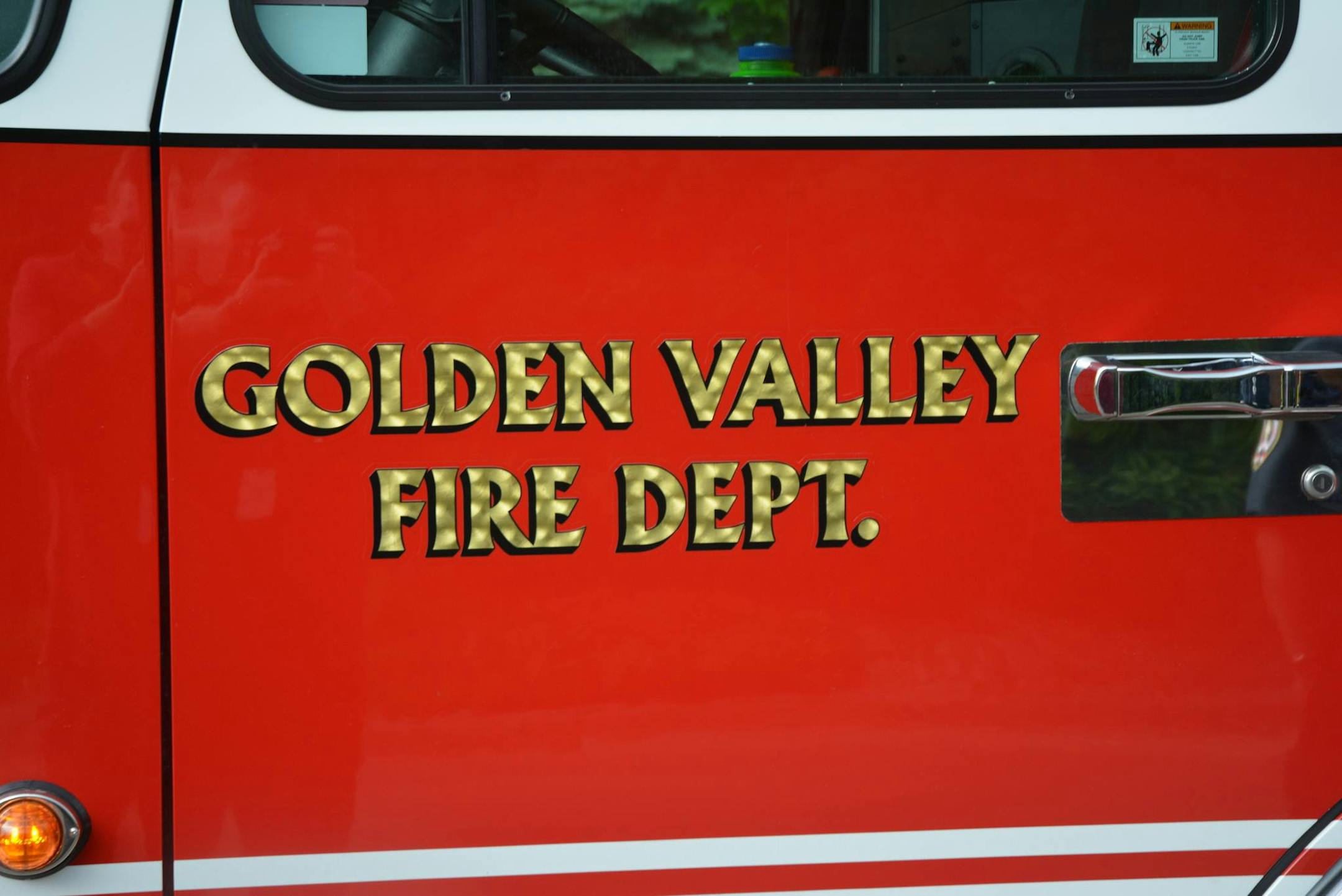 Man dead after fire in Golden Valley house