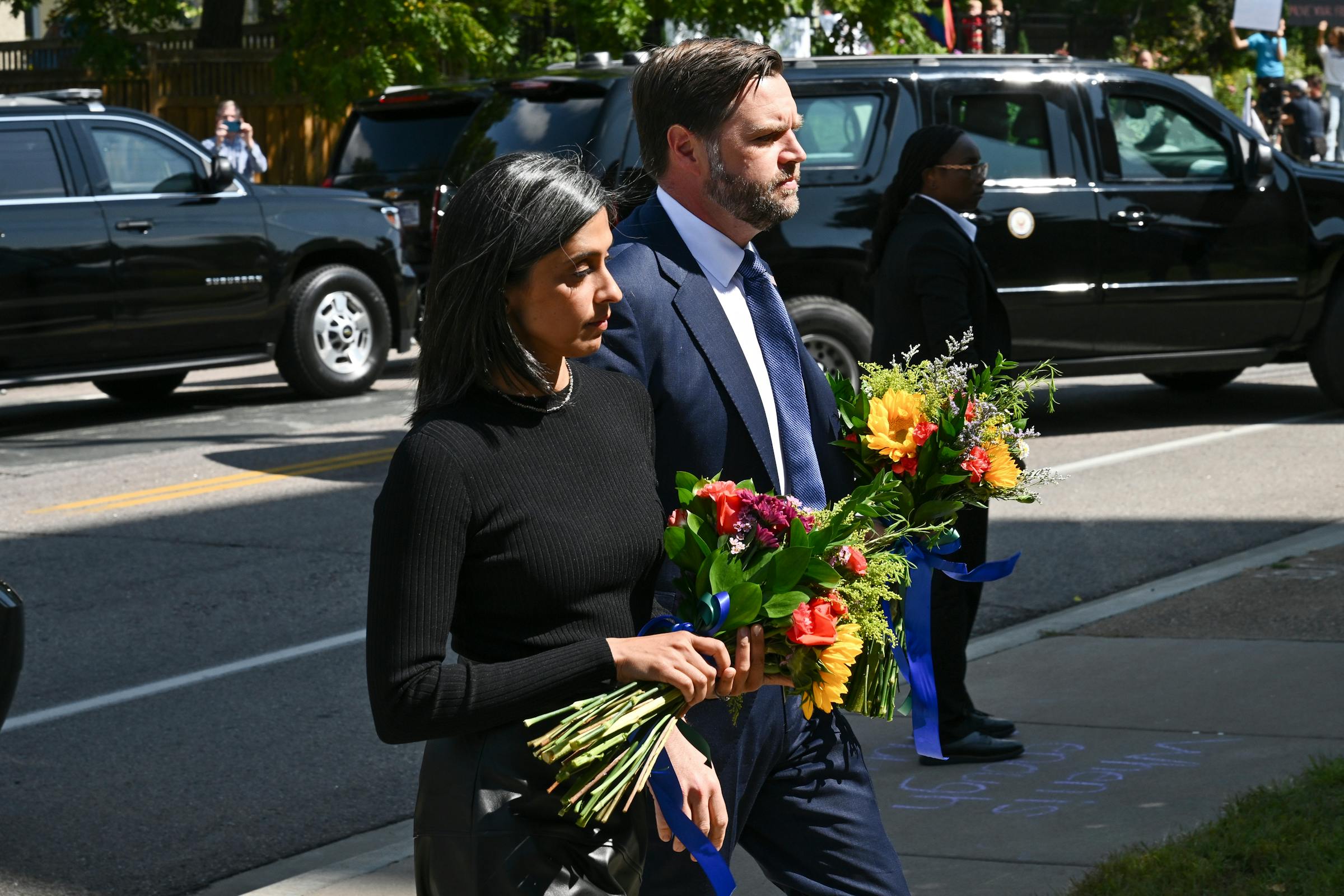 JD Vance visits Minneapolis after Annunciation shooting