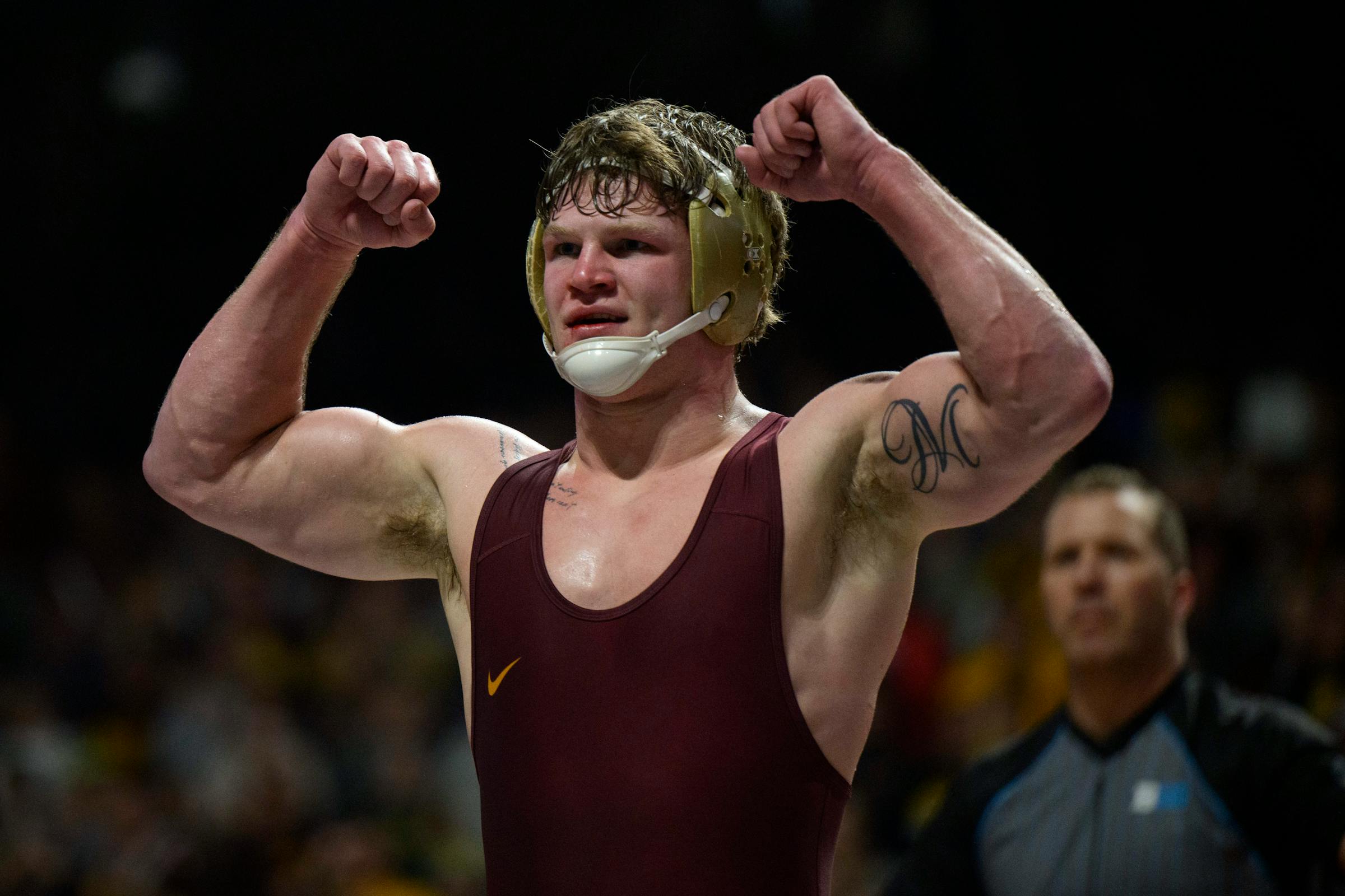 Gophers wrestler Max McEnelly wins NCAA championship