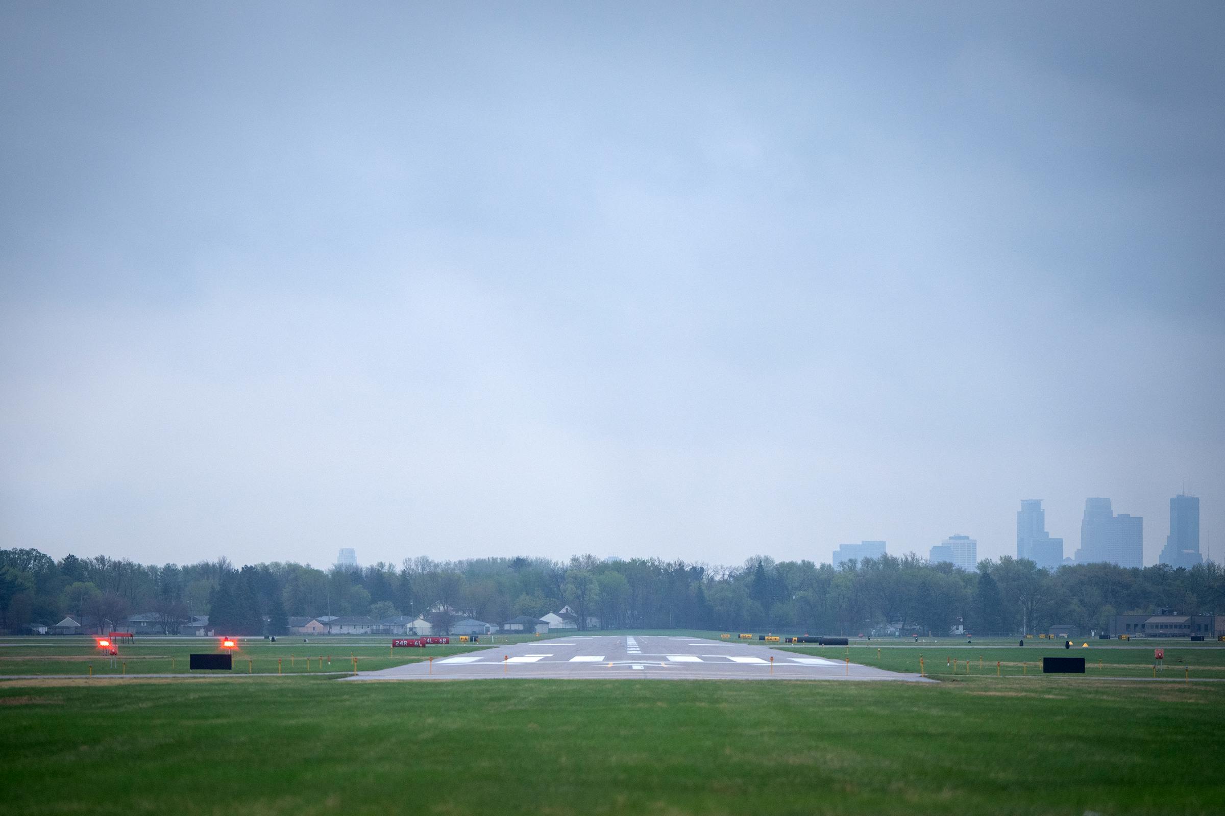 A small plane crashed on liftoff near Minneapolis, killing North Dakota ...