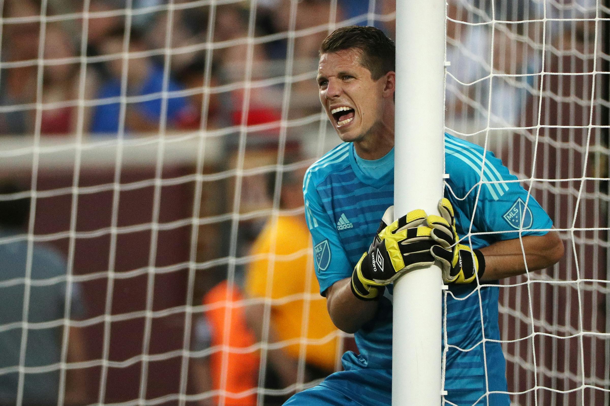 Minnesota United notes: Goalie Bobby Shuttleworth prefers team success ...