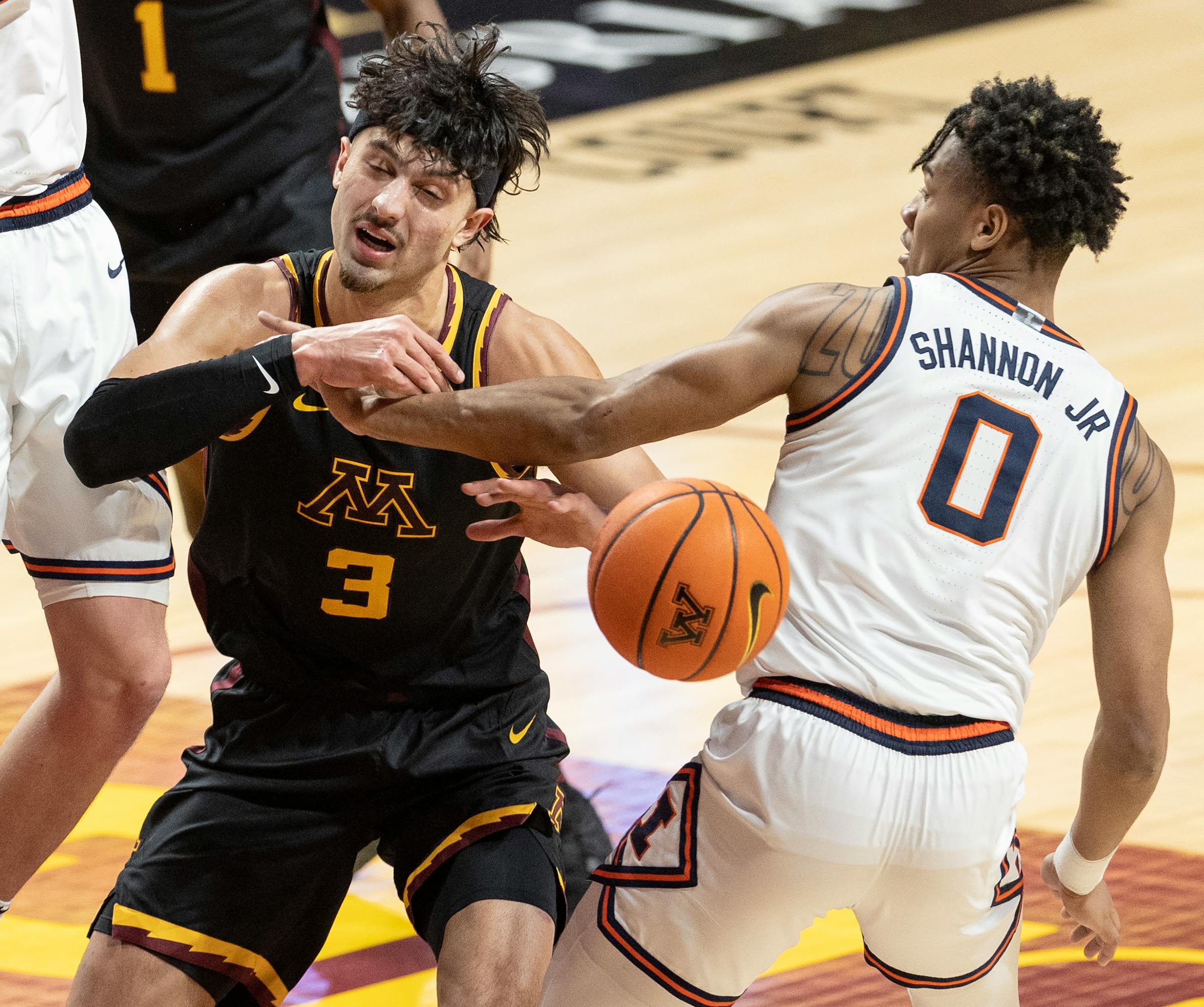 Gophers got Dawson Garcia back but Illinois' leading scorer Terrence ...