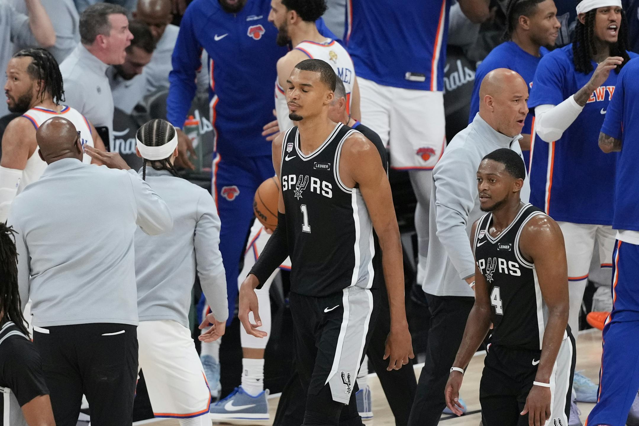 Game 1 of NBA Finals shows Timberwolves fans shouldn't crown Spurs