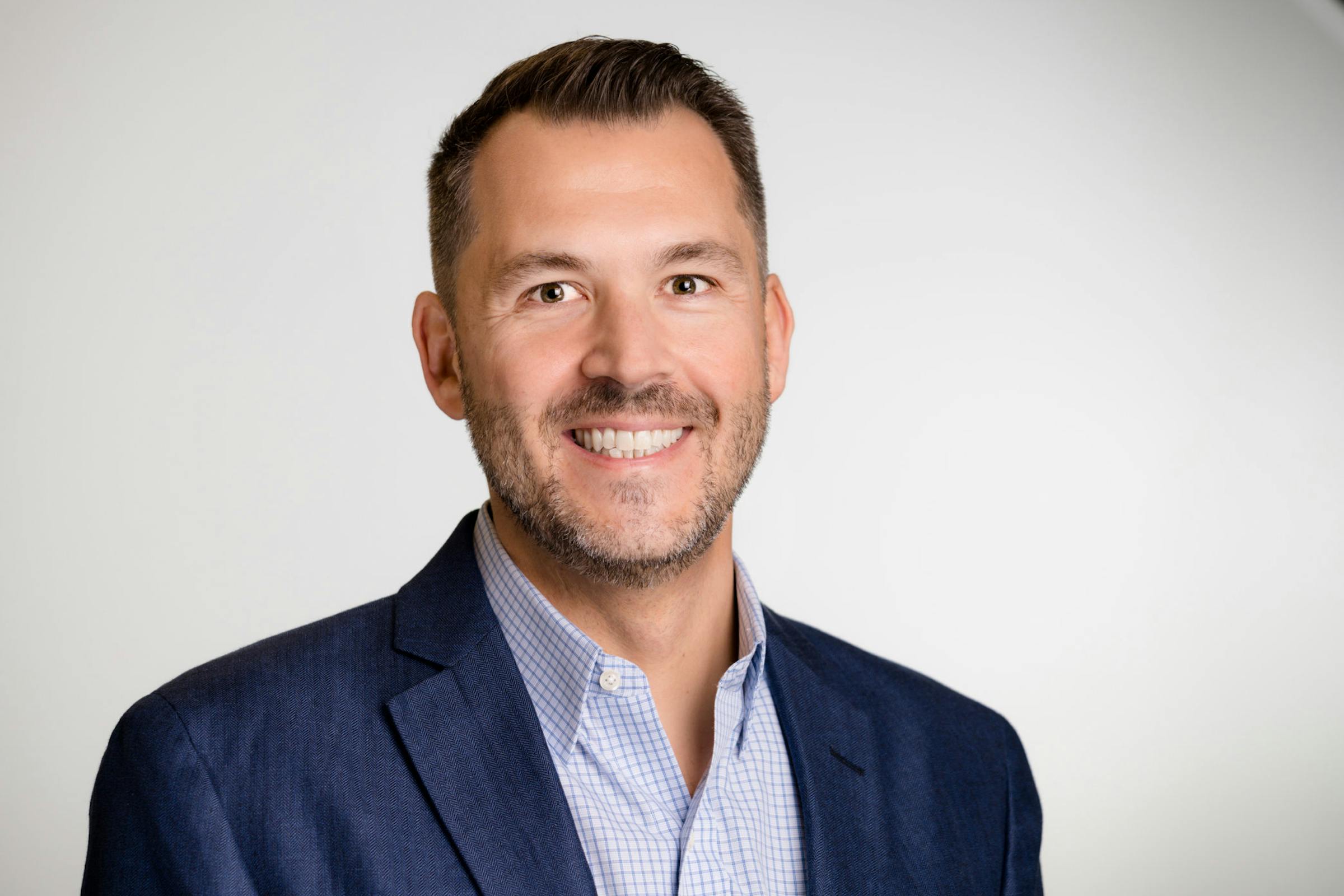 CEO Pay Watch: New Regis CEO got $2.5 million signing bonus