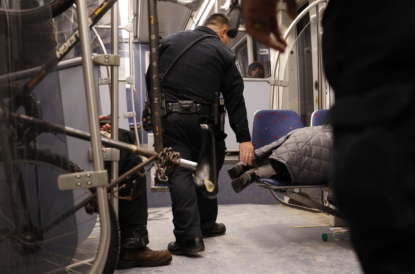 Metro Transit police takes to social media to share crime news, safety ...