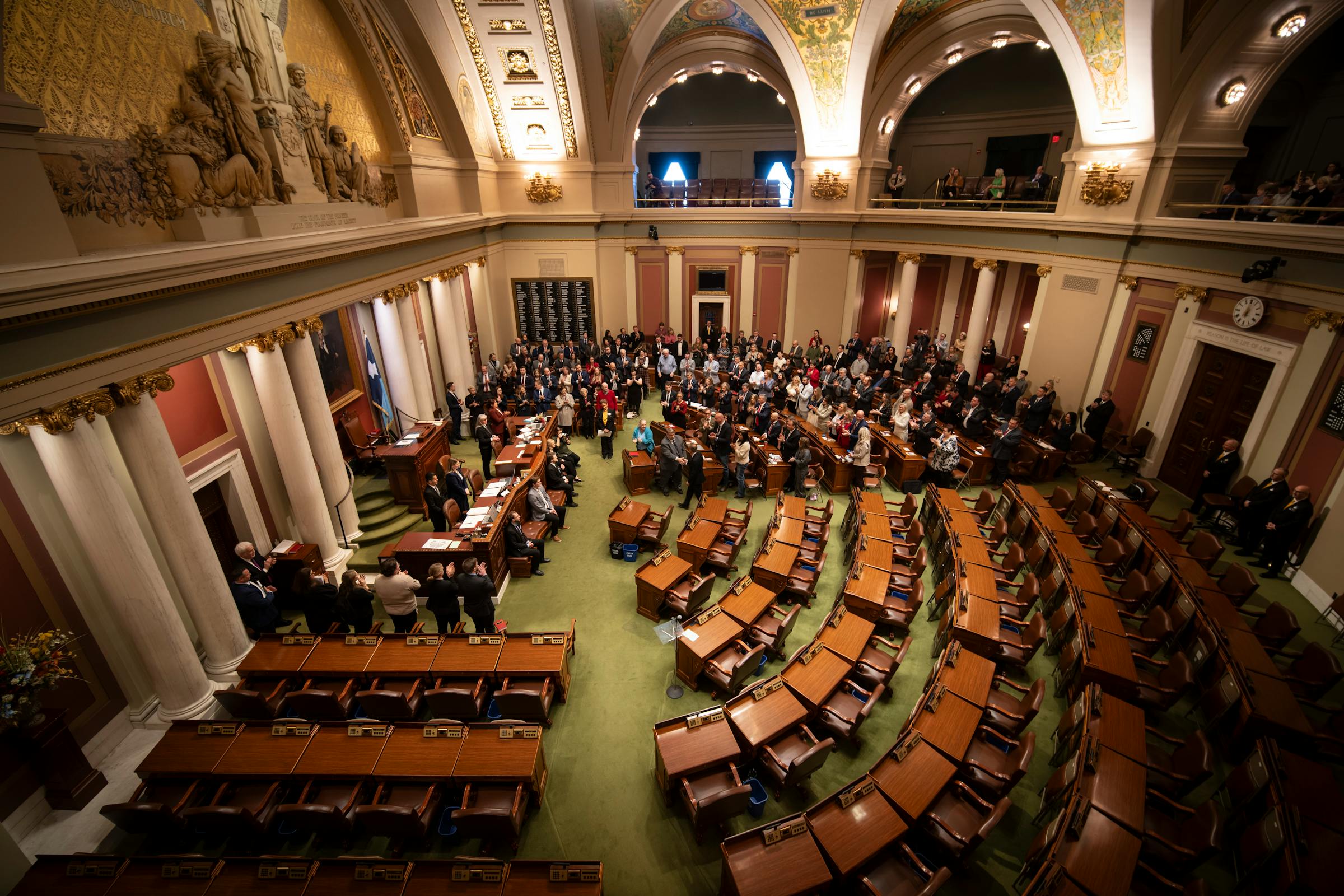 Minnesota Supreme Court should not intervene in state House disputes