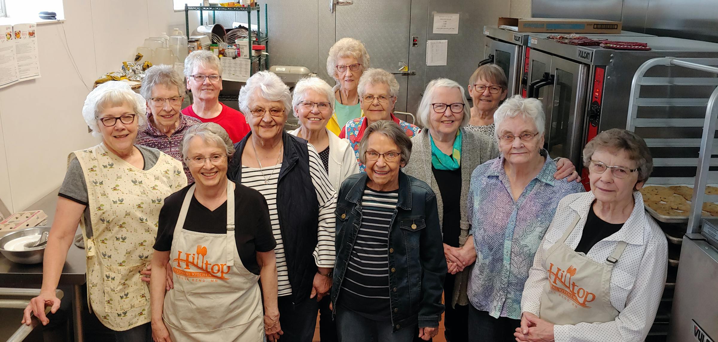 Minnesota senior bakers are building a community 20,000 cookies at a time