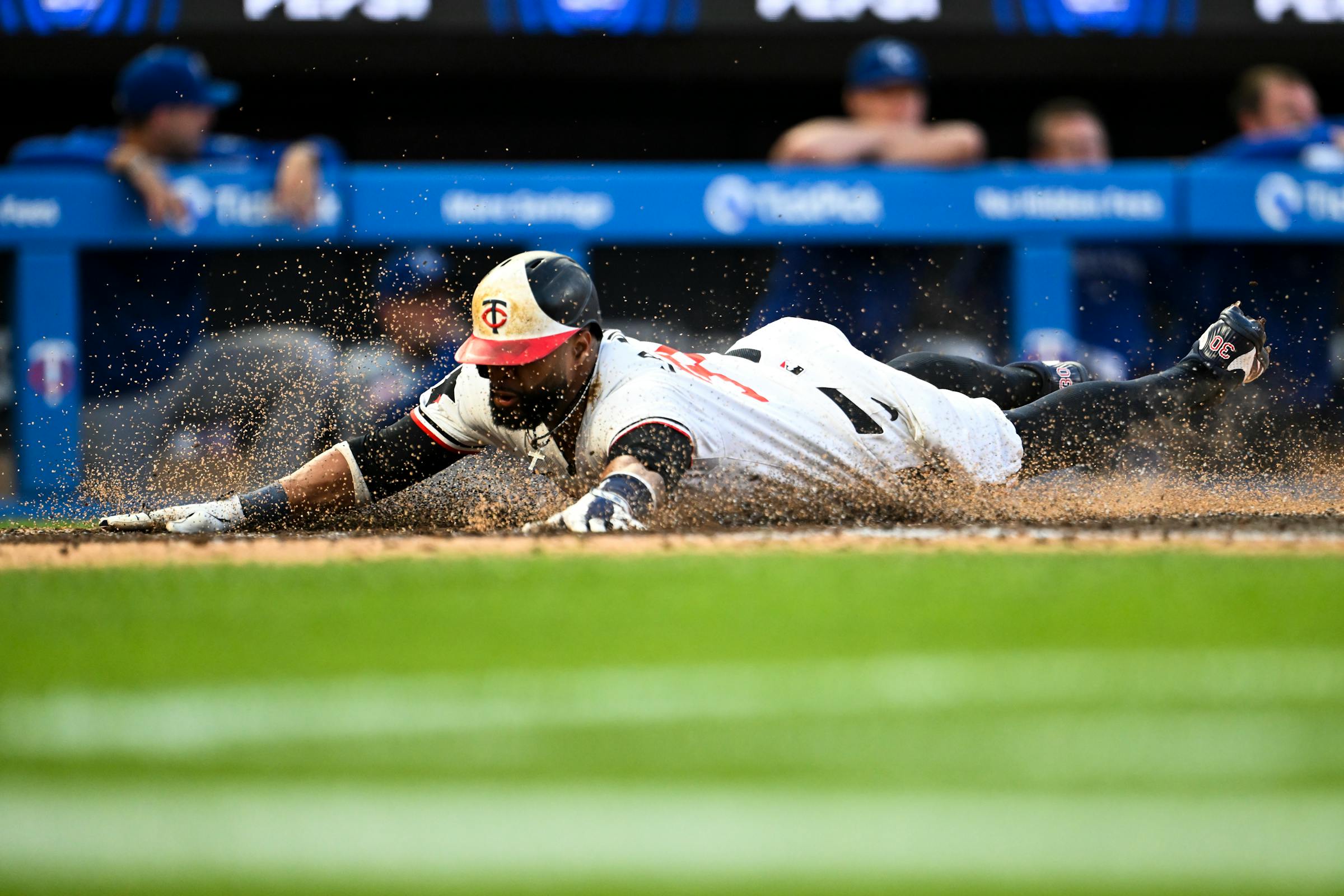 Patrick Reusse column: Twins staggering toward playoffs