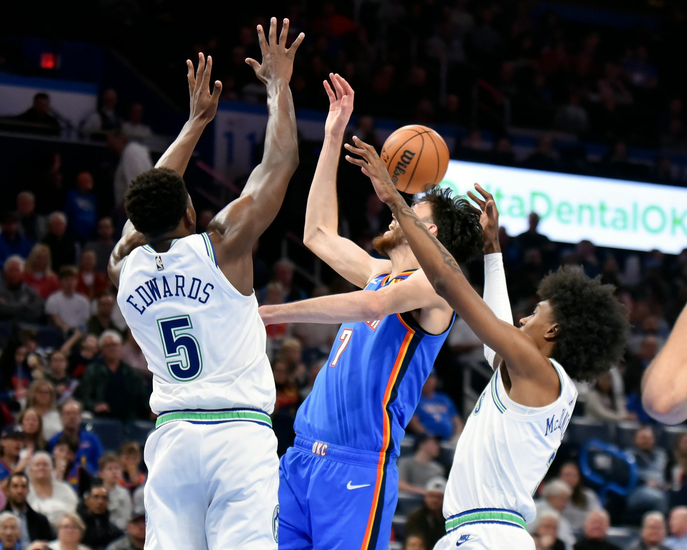Timberwolves defeat Thunder in battle of Best in the West; defense ...