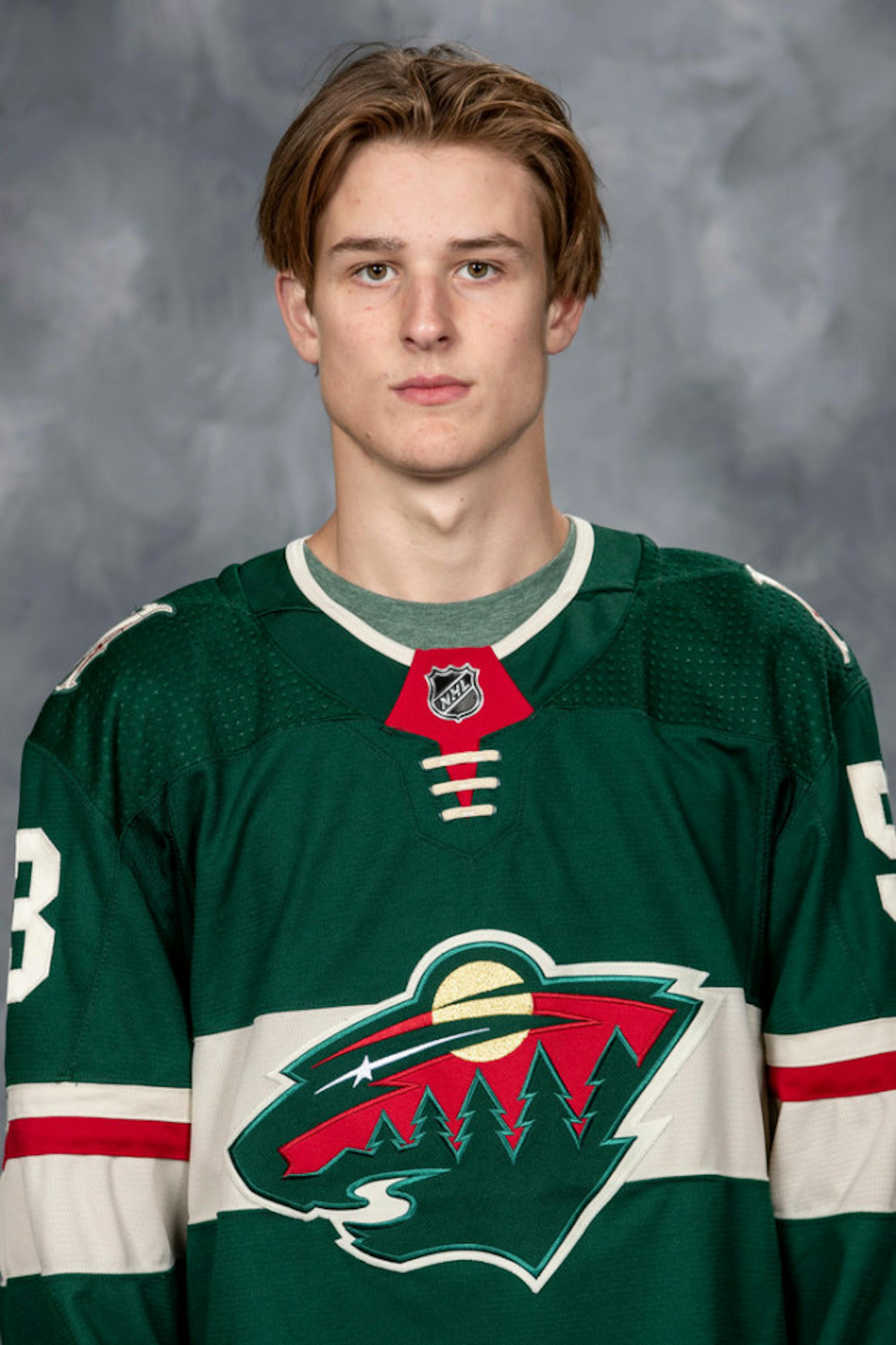 Wild signs prospects Adam Beckman, Damien Giroux