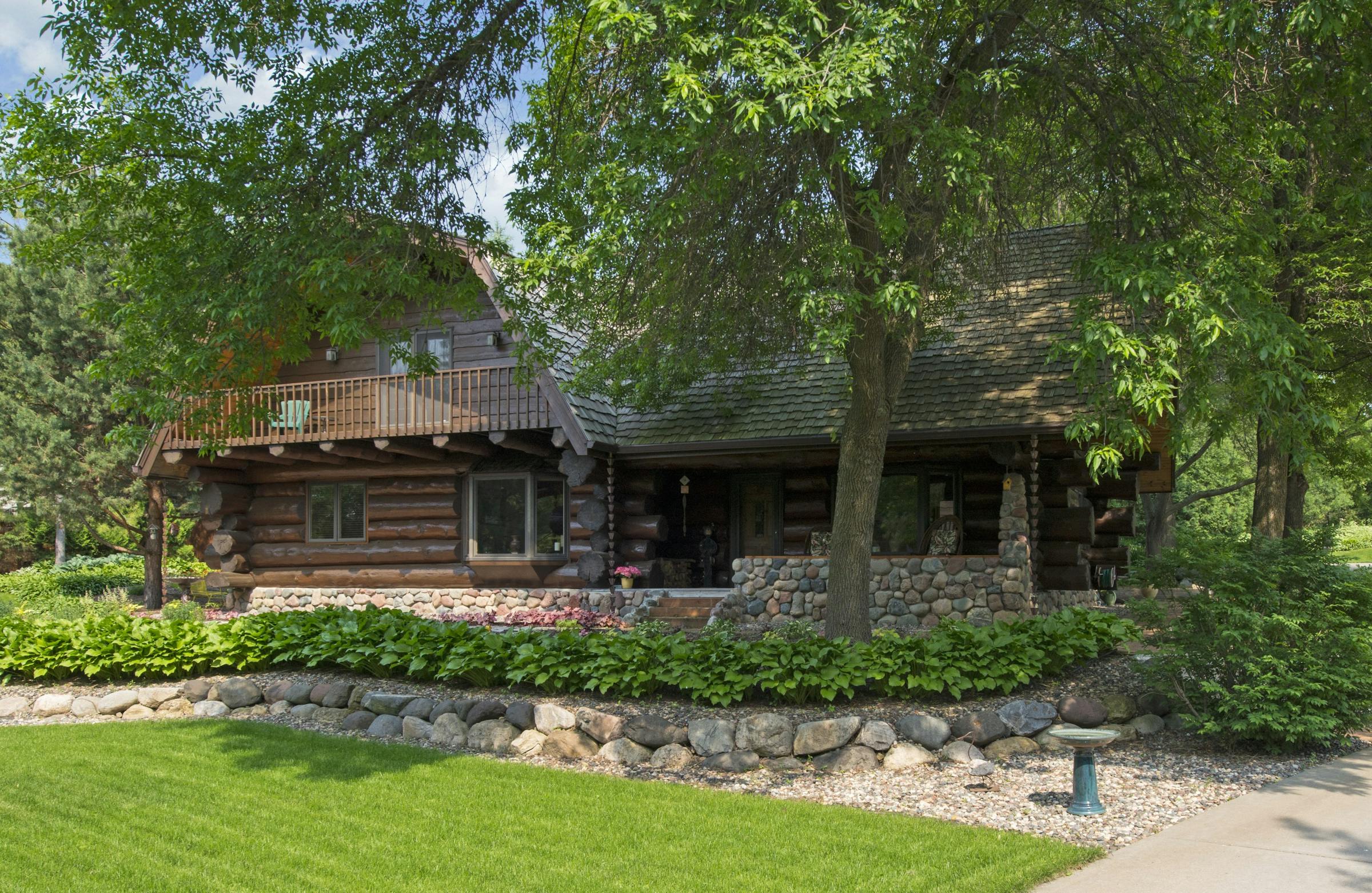 Log home that's 'Minnesota through and through' could be yours for $798,000