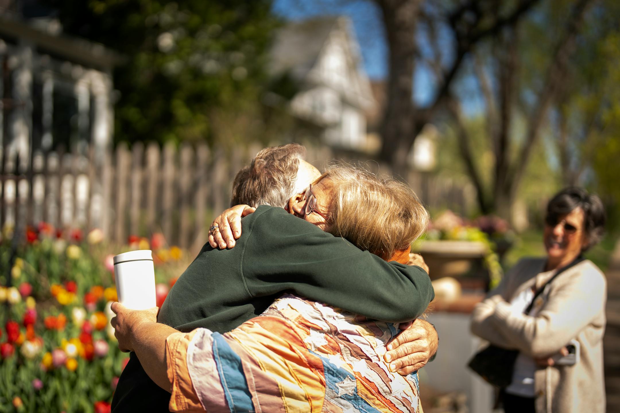 New owner of Minneapolis' iconic Tulip House keeps spring tradition going