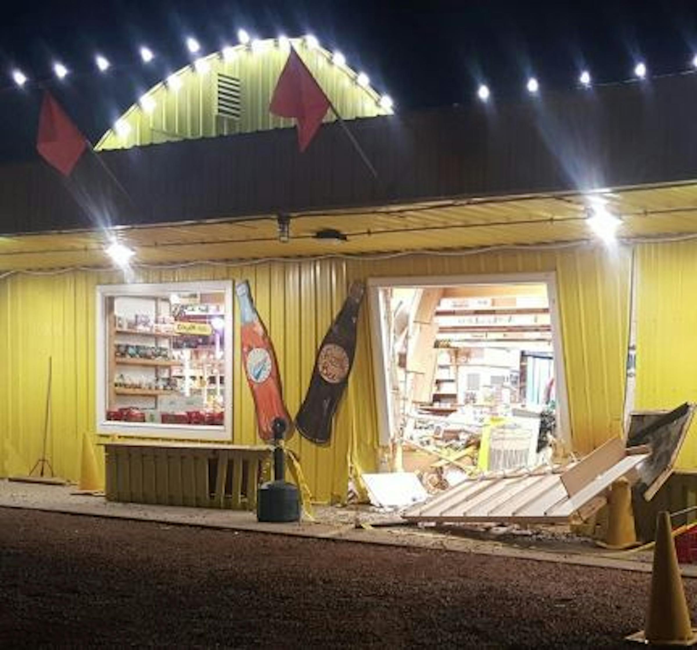 2-vehicle wreck sends one crashing into Minnesota's Largest Candy Store