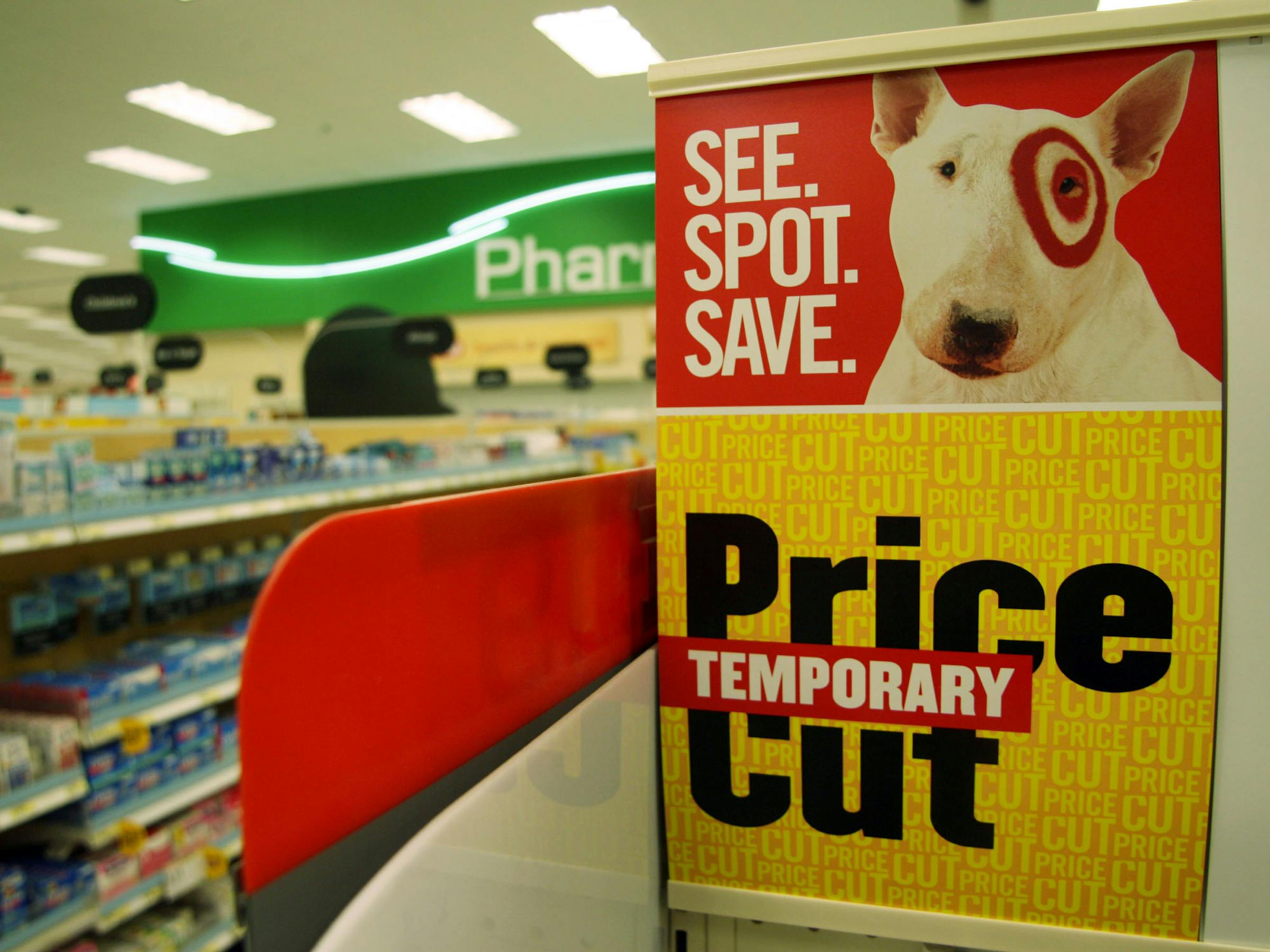 Target selling its pharmacies, clinics to CVS for $1.9 billion