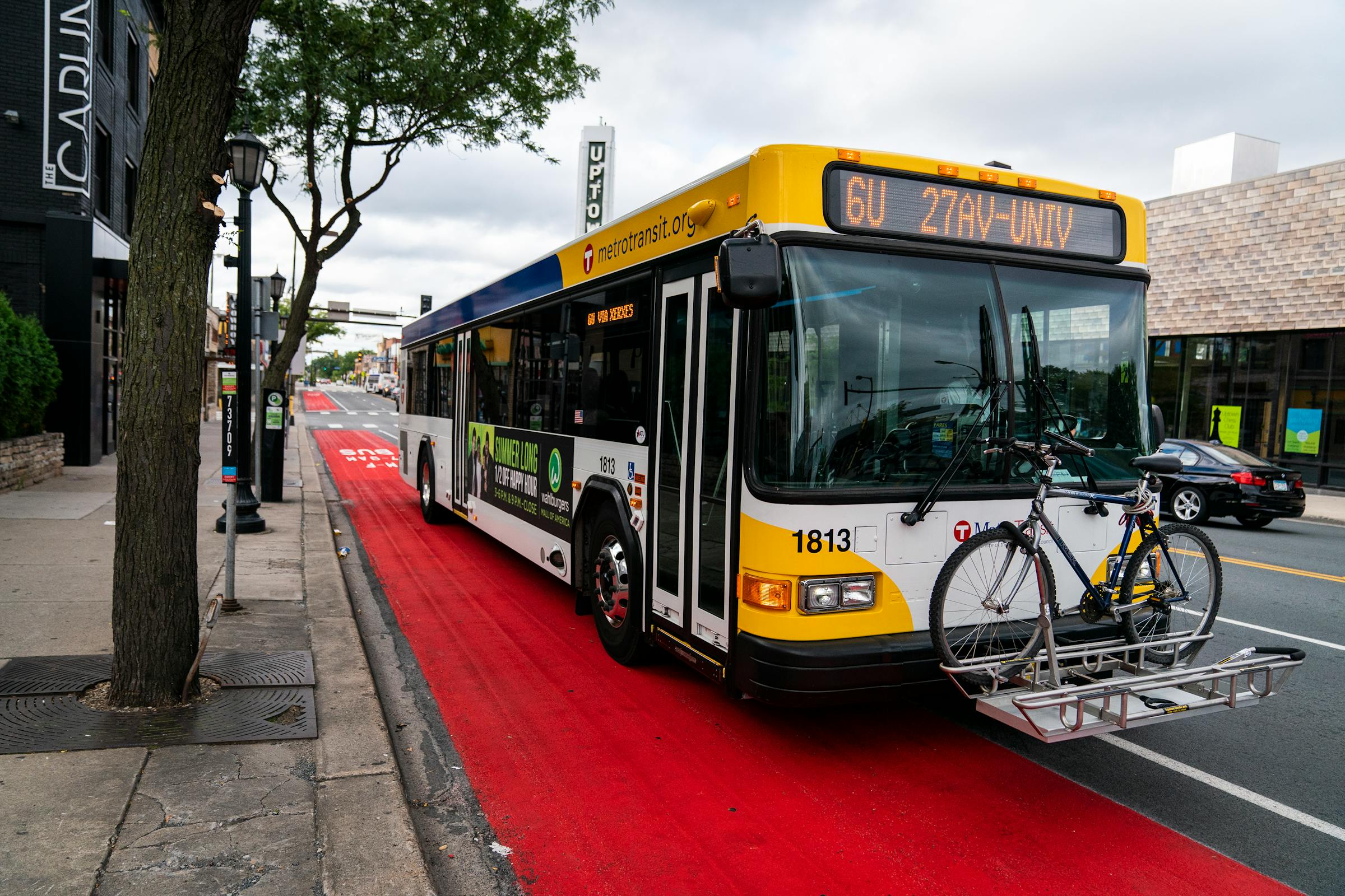 Minneapolis officials reach a deal on Hennepin Avenue bus lanes