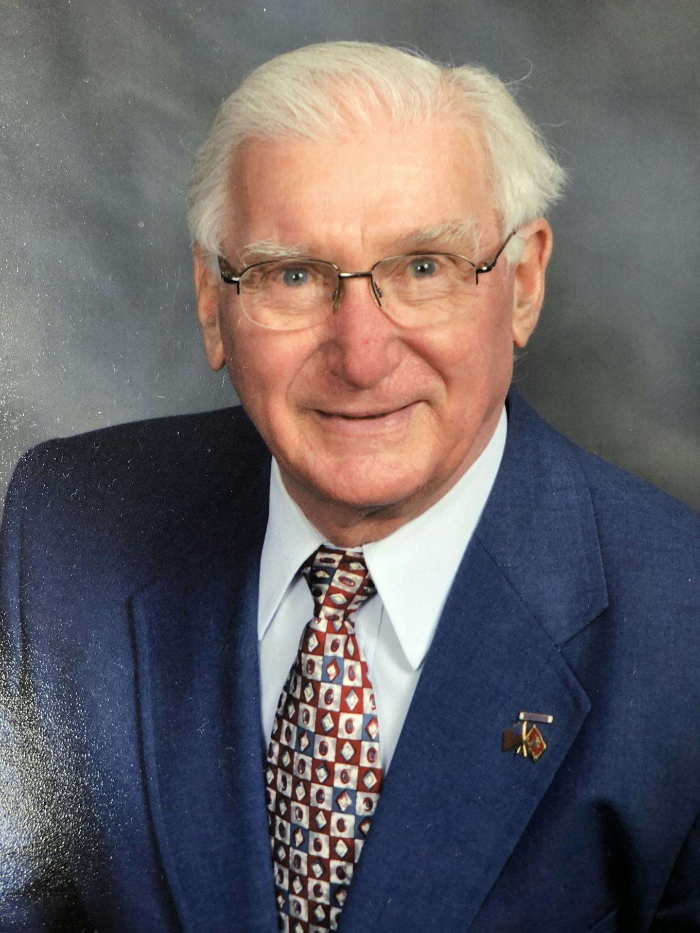 Harry Burke, among the 'Chosin Few' of the Korean War, dies at 93