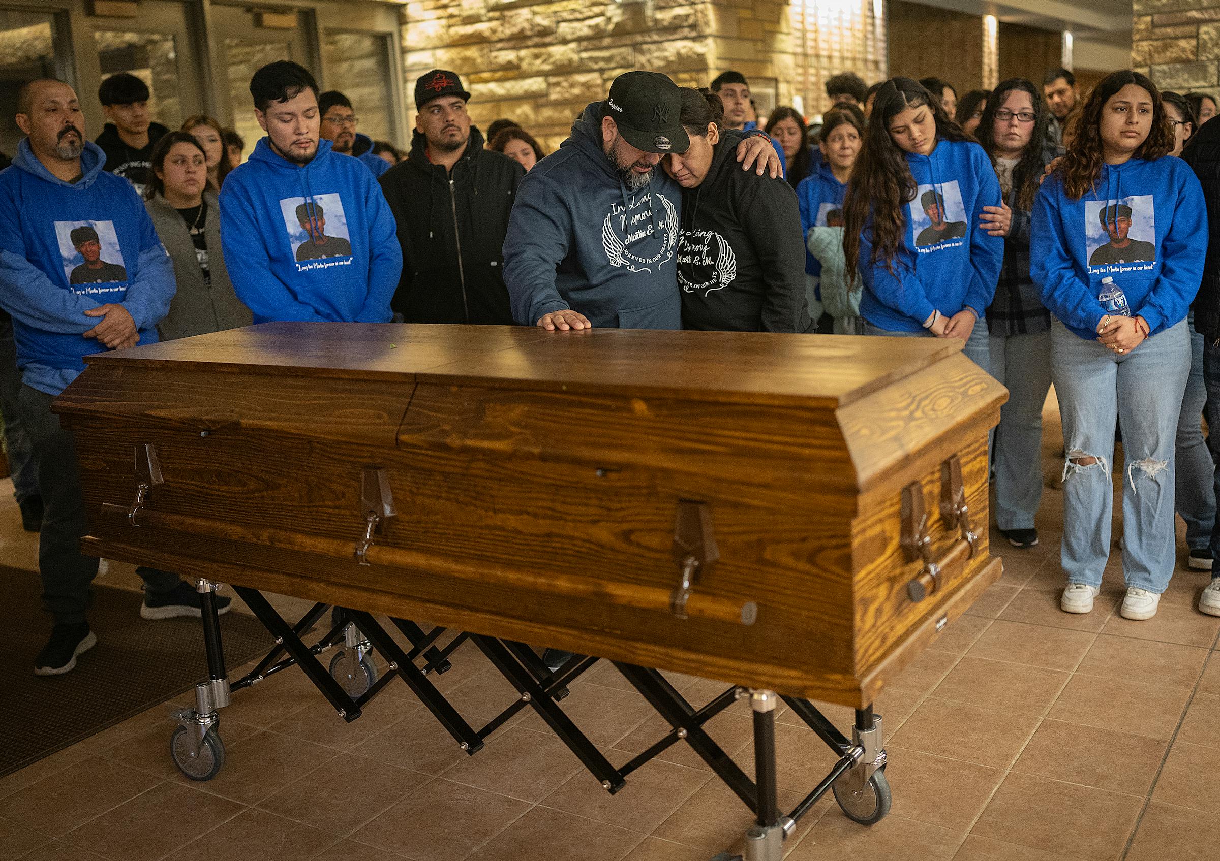 Hundreds of people mourn Brooklyn Park teen killed in crash