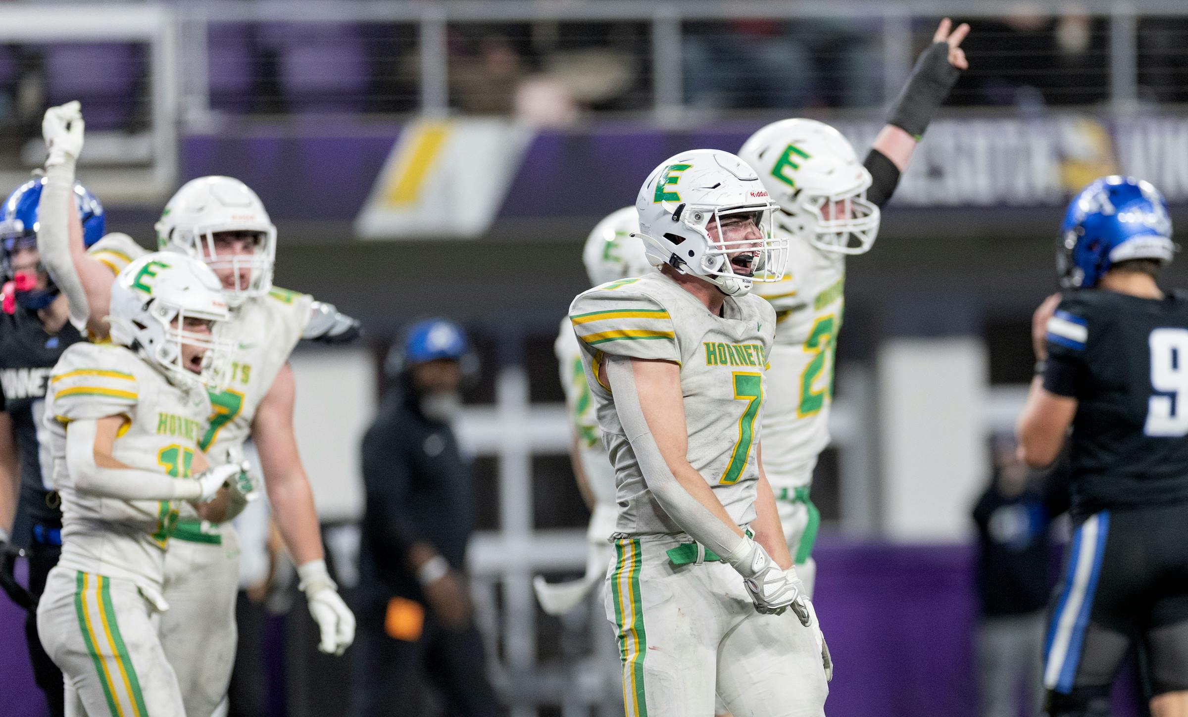 Scores and updates from MSHSL high school football state semifinals