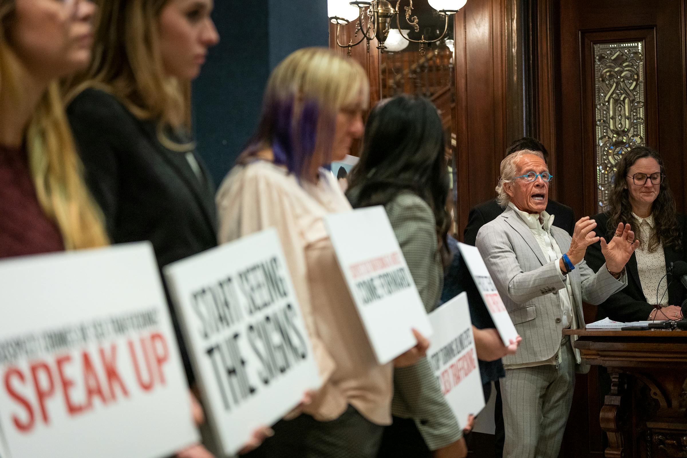 Teen victim accuses Minneapolis Hotel Ivy of helping GOP donor Anton ...