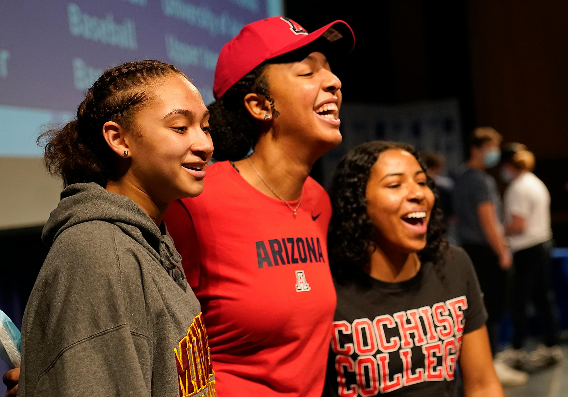Hopkins standout Amaya Battle fulfills late mother's wish, signing with ...
