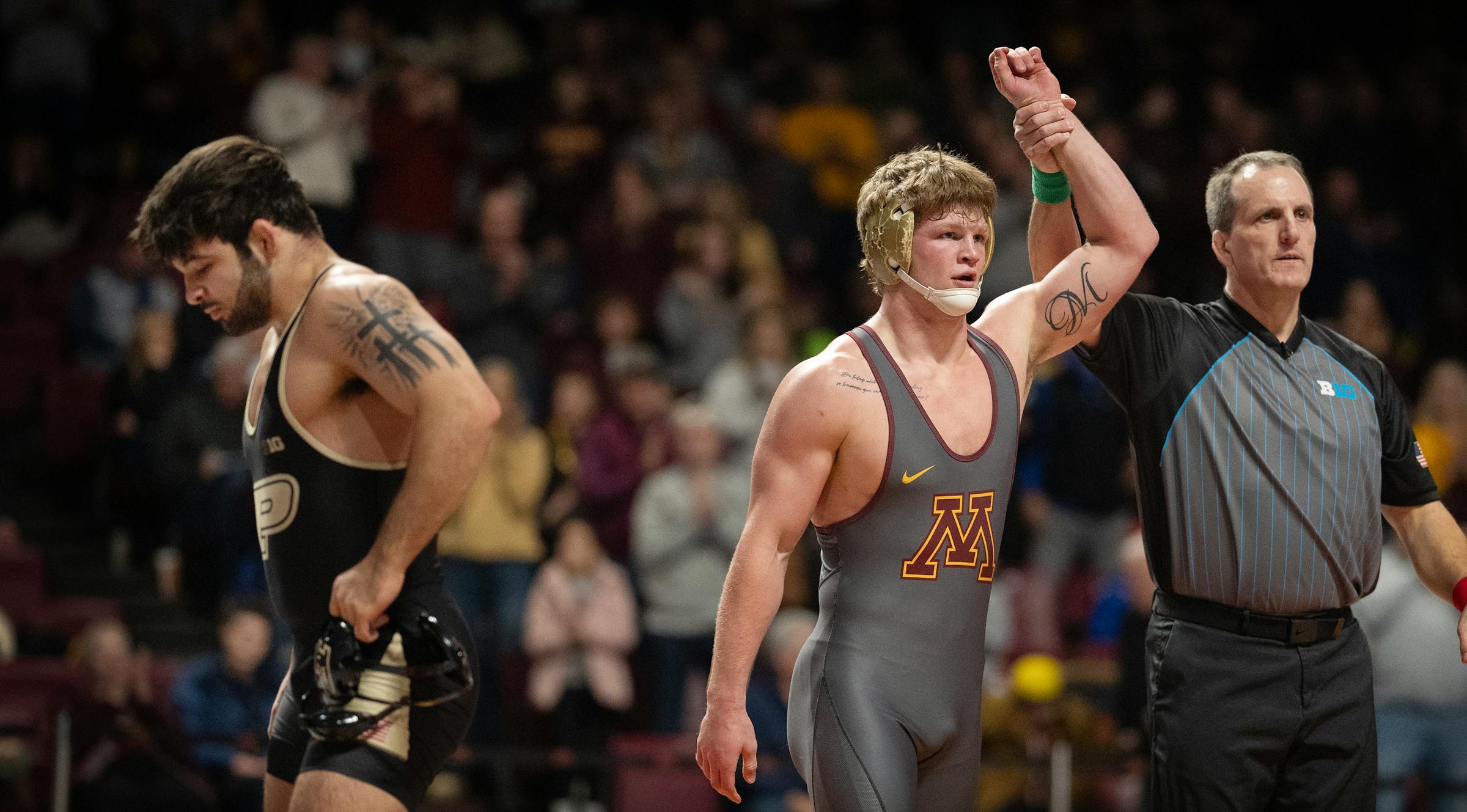 Gophers wrestling has a new rising star in undefeated Max McEnelly