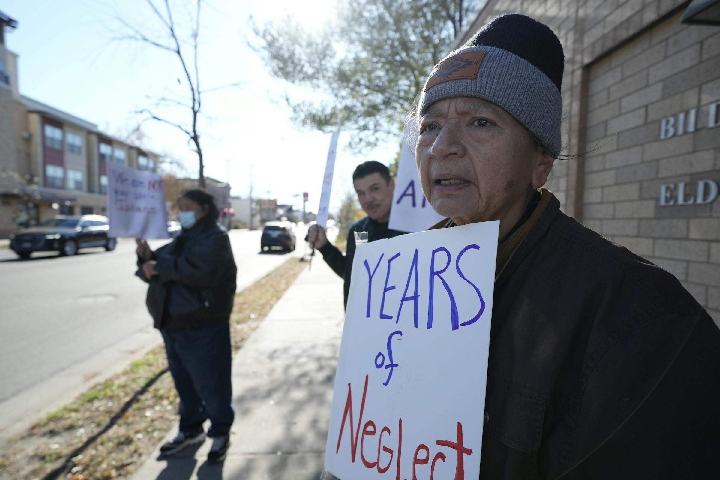 Break-ins at south Minneapolis elder housing spark protests, reveal ...