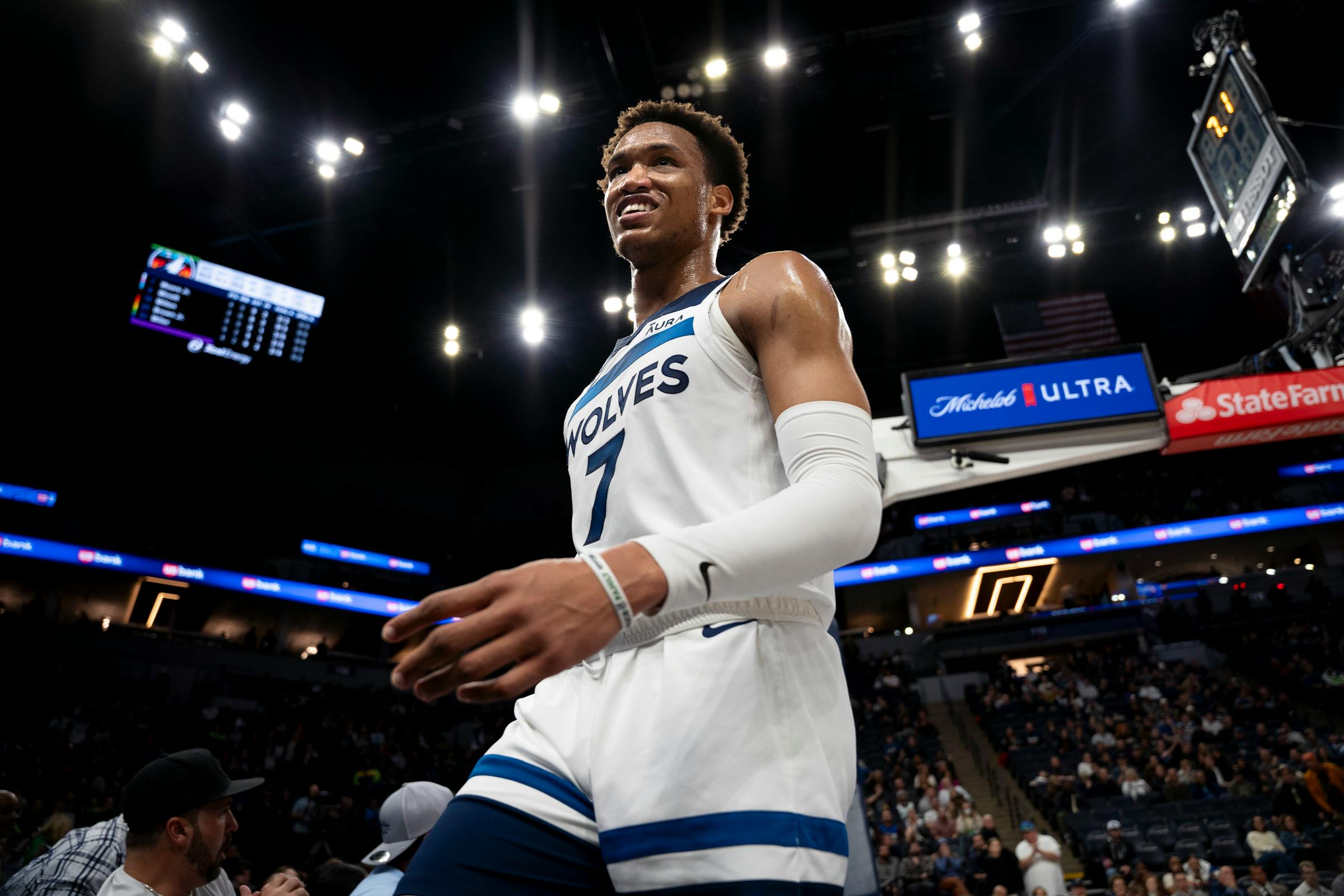 Wolves trade Wendell Moore Jr. to Detroit and bail out on draft’s ...