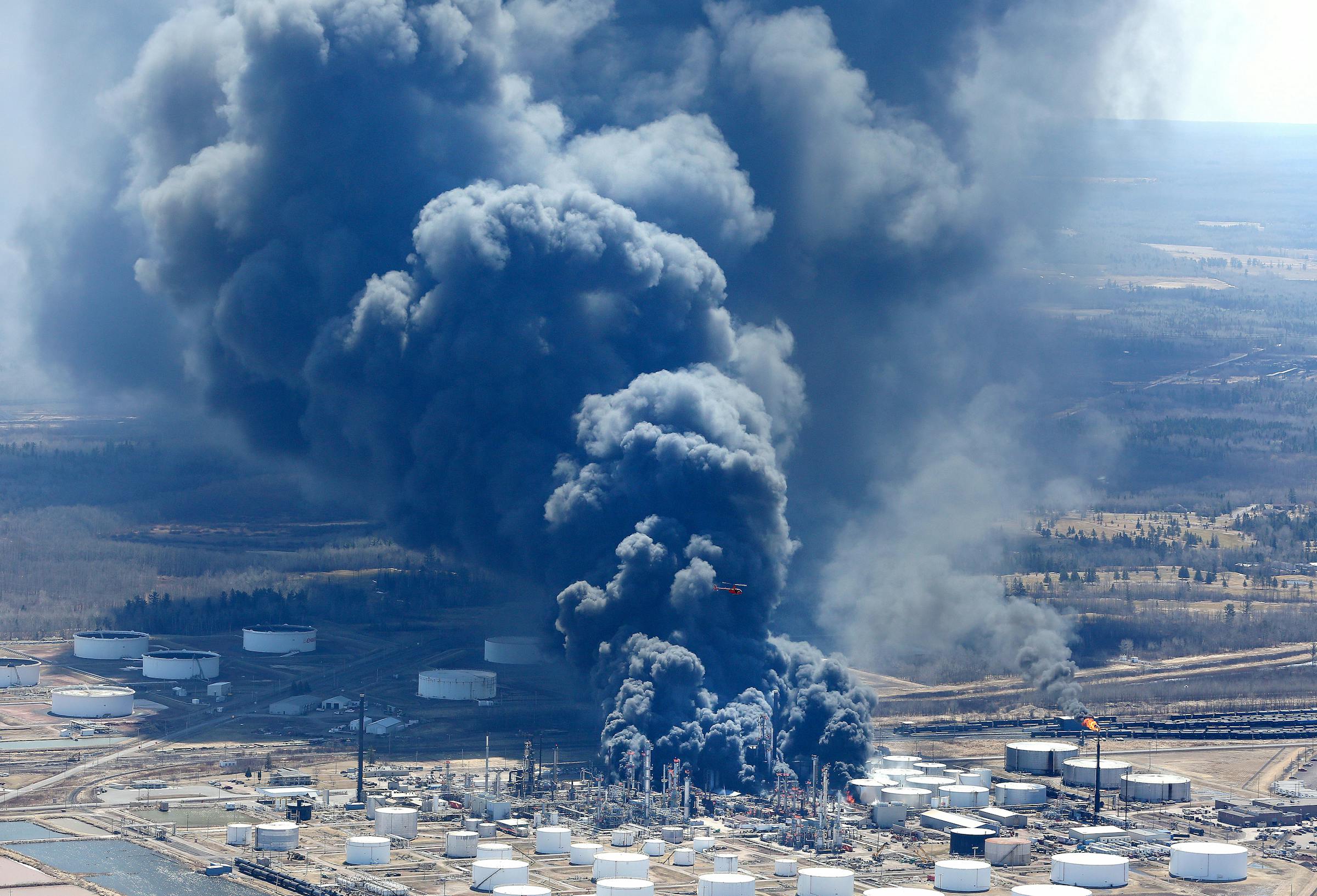 Report: Husky Superior oil refinery explosion 'could have been avoided'