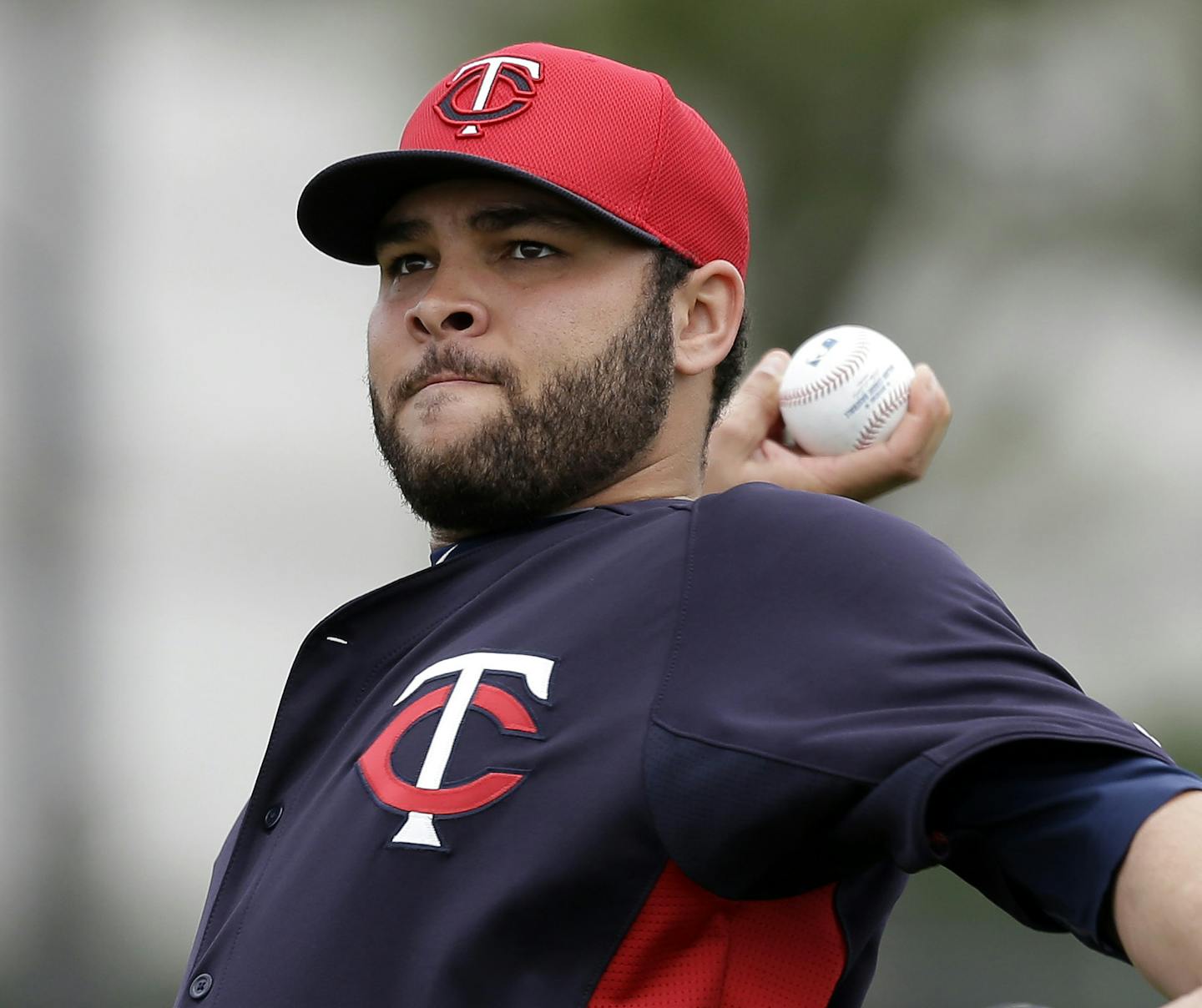 Four in 10 weeks: Another team says good-bye to ex-Twin Alex Burnett