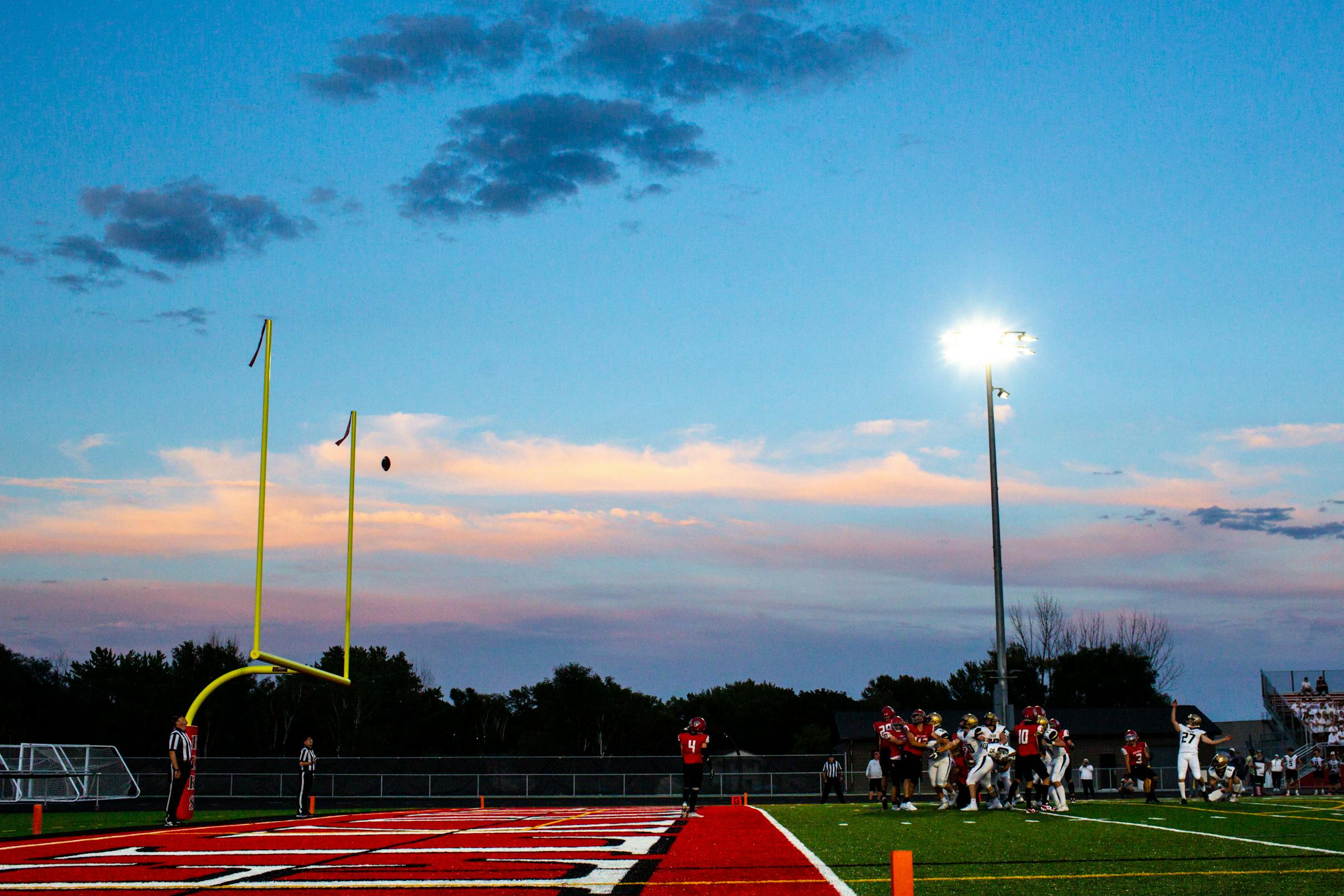 Thursday's football roundup: Armstrong tops school district rival Cooper in two OTs
