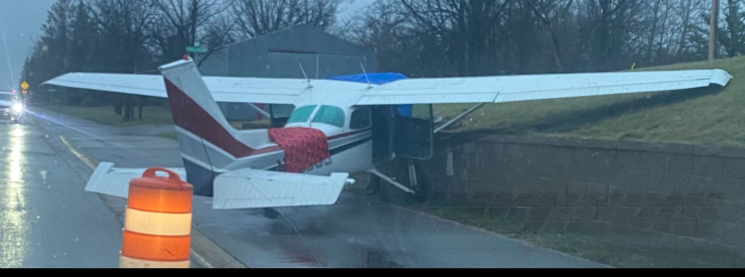 Authorities investigate plane crash in northern Minnesota