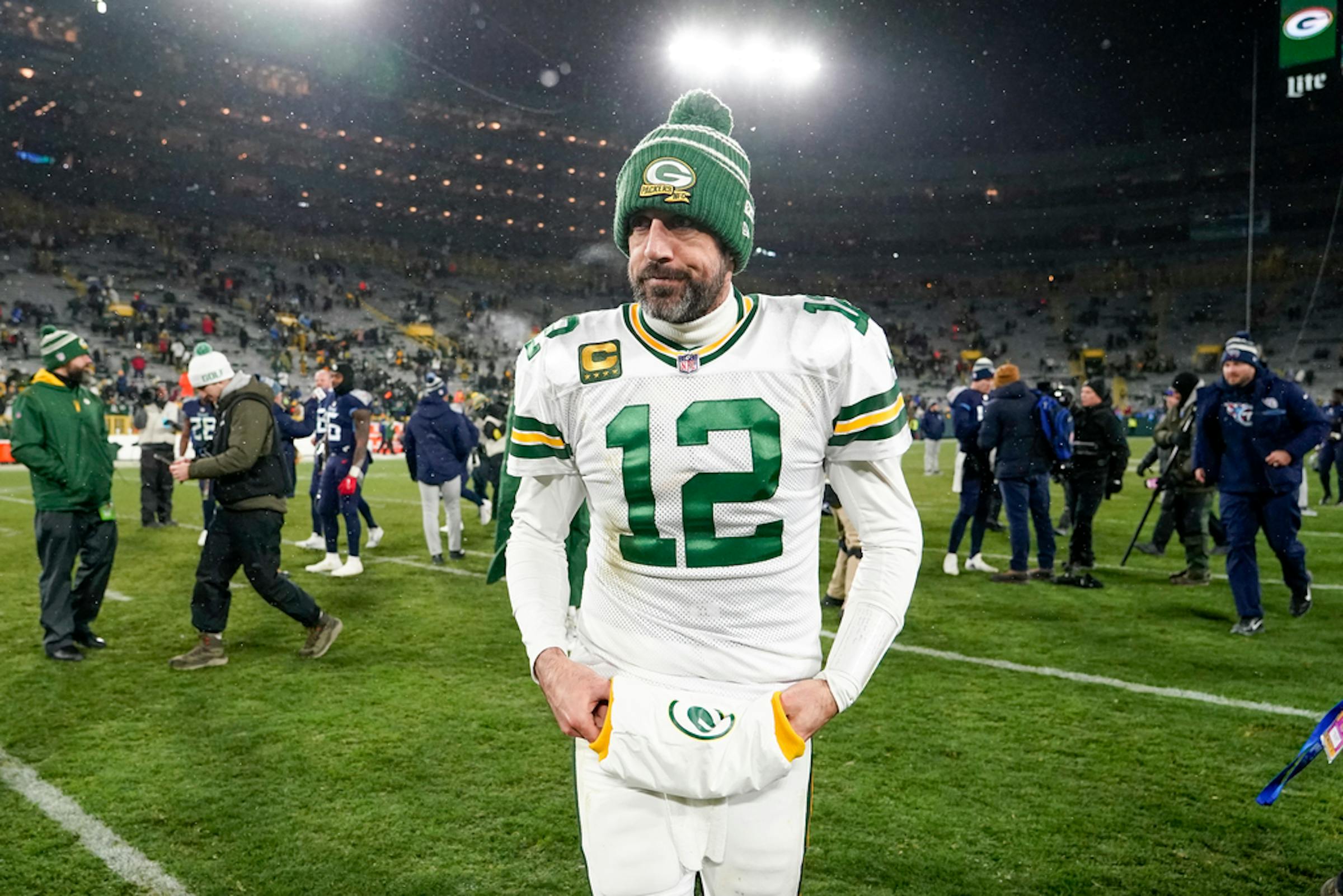 Aaron Rodgers: Packers being booed during home loss was 'interesting'
