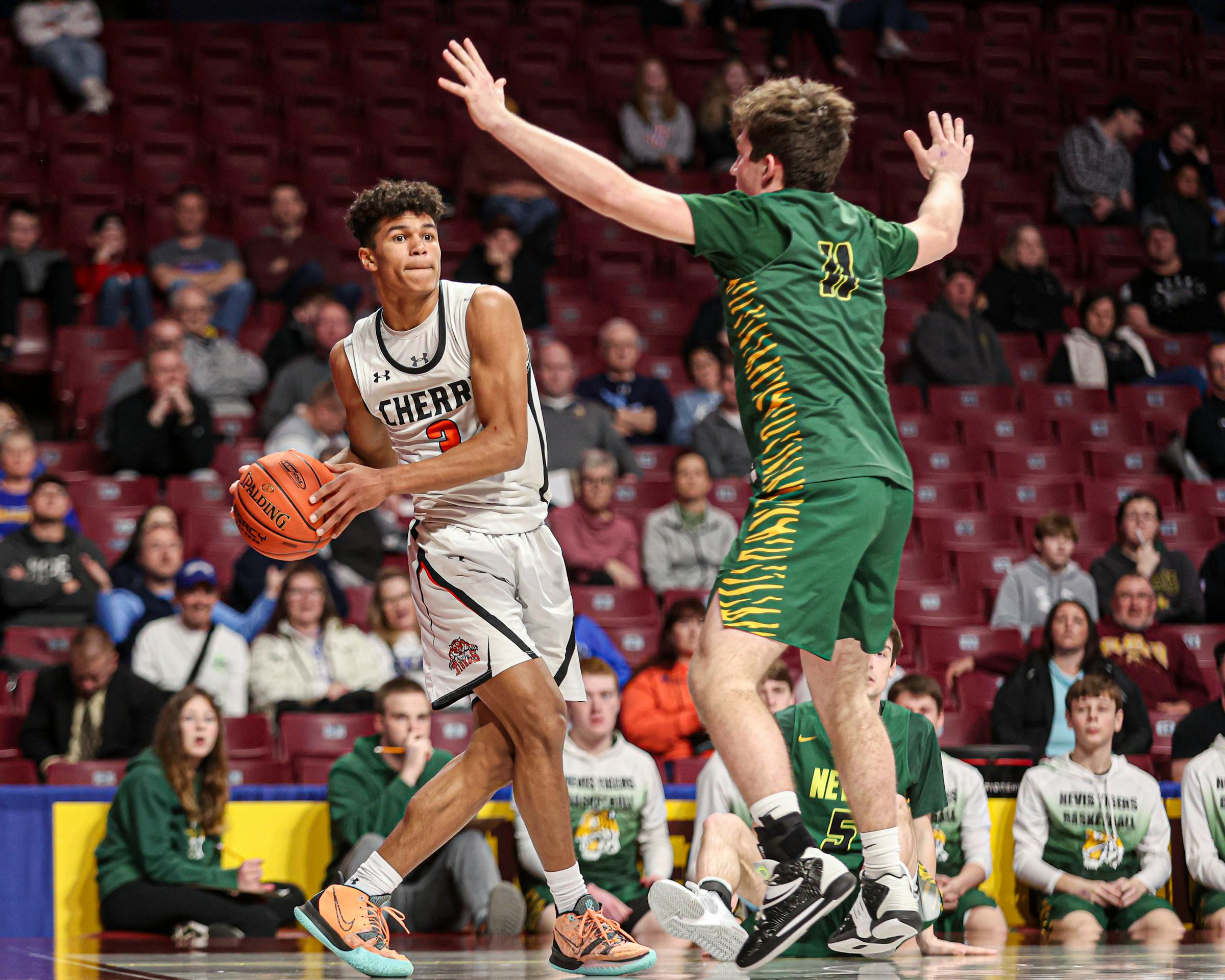 Gophers coach Ben Johnson offers Cherry sophomore guard Isaac Asuma