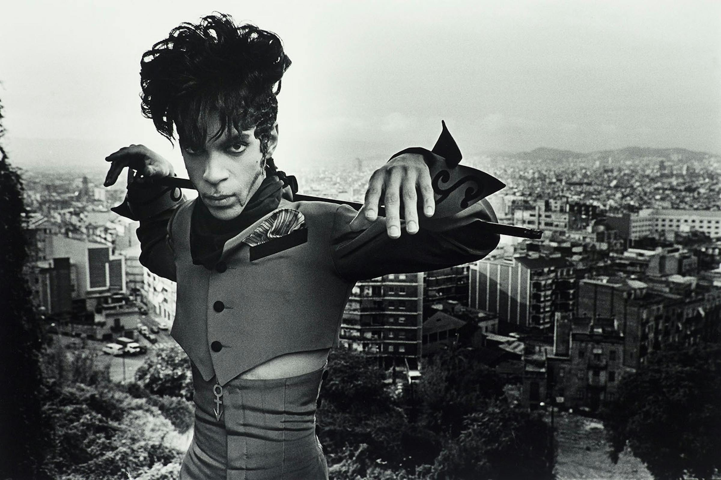 How did Prince shape his image? Photo show at Weisman Art Museum ...
