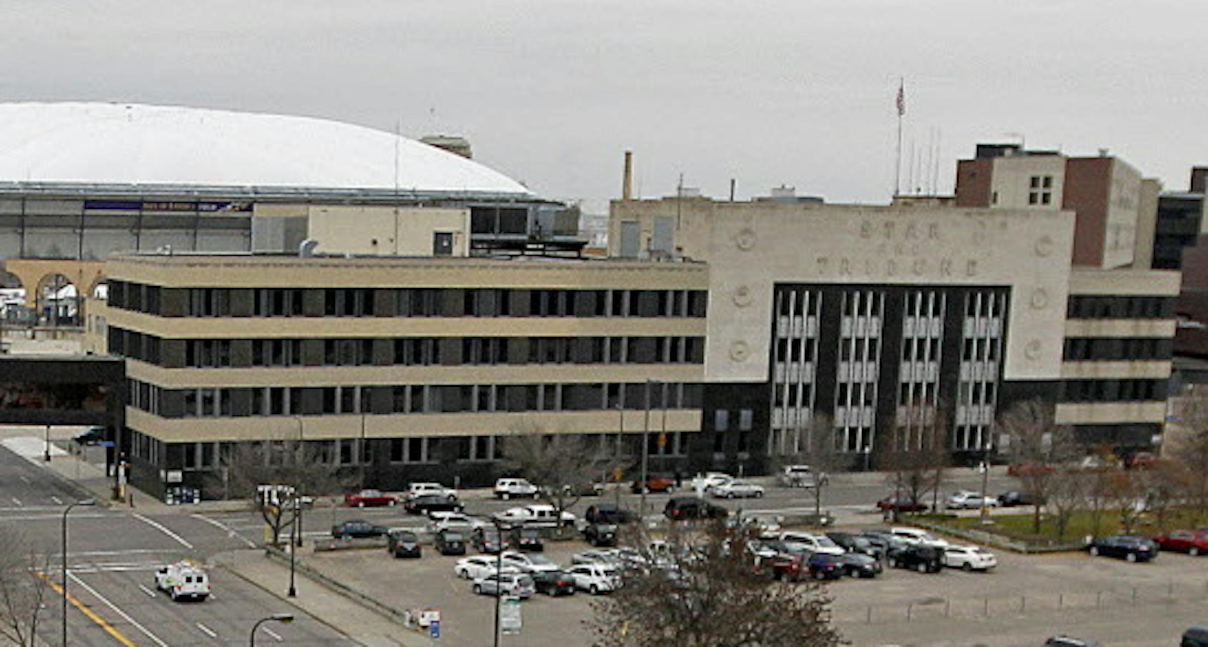Mpls. committee rules in favor of Star Tribune building's demolition