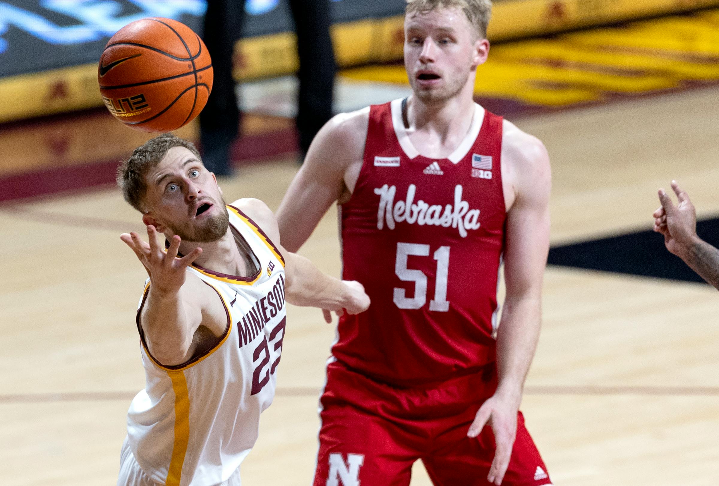 Gophers forward Parker Fox makes impact felt, subbing for Pharrel Payne
