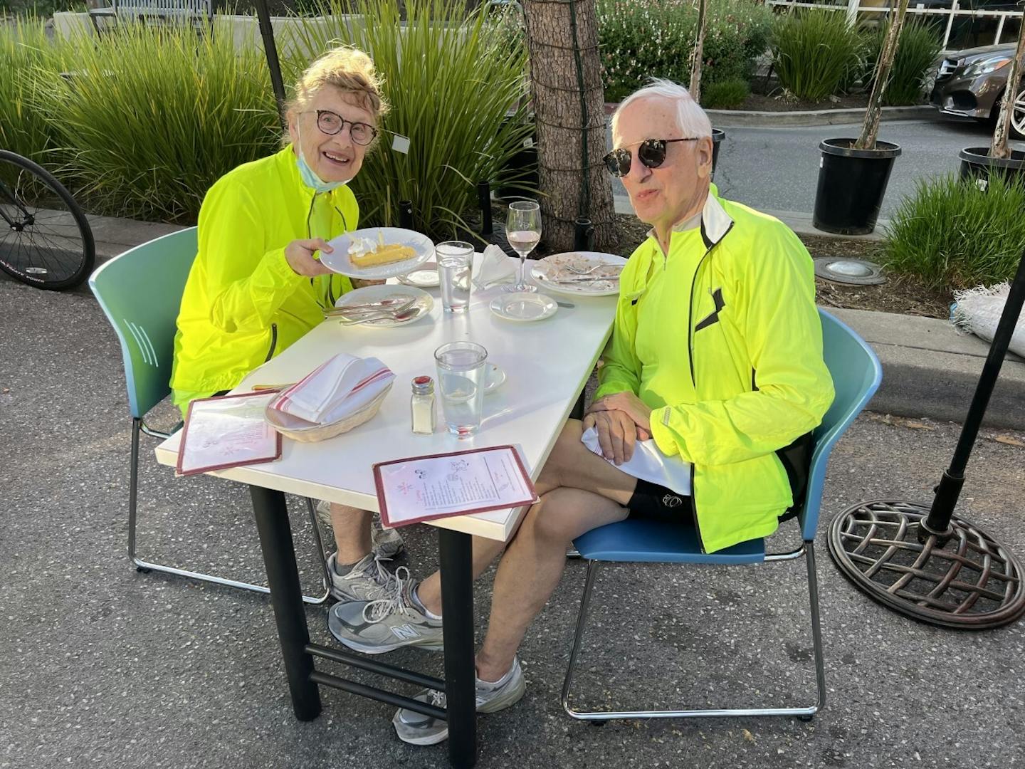 Robert 'Bob' Oliveira, who helped bring FDA-approved cochlear implant ...