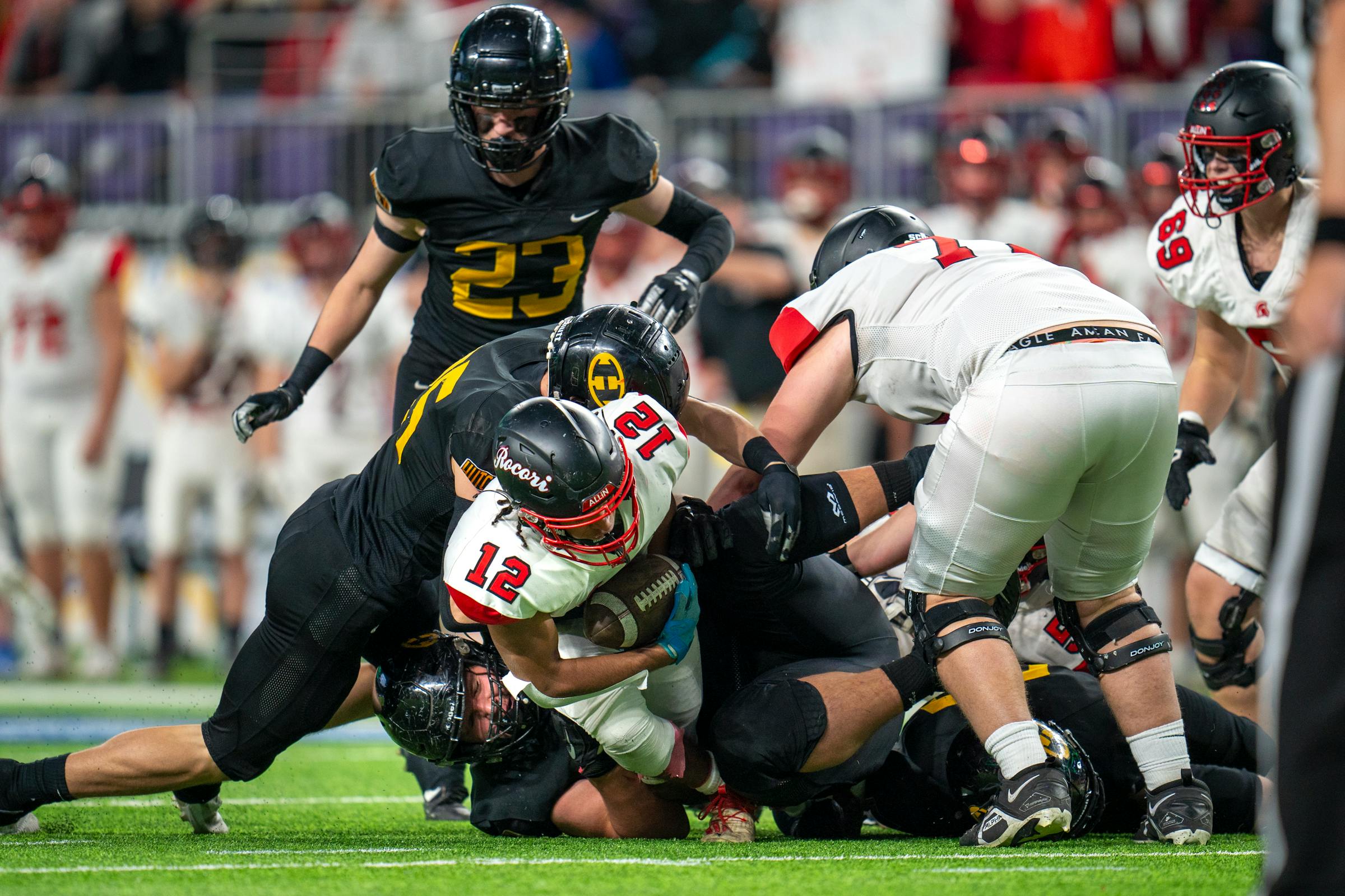 In a physical, and memorable, clash of wills, Hutchinson emerges as 4A ...