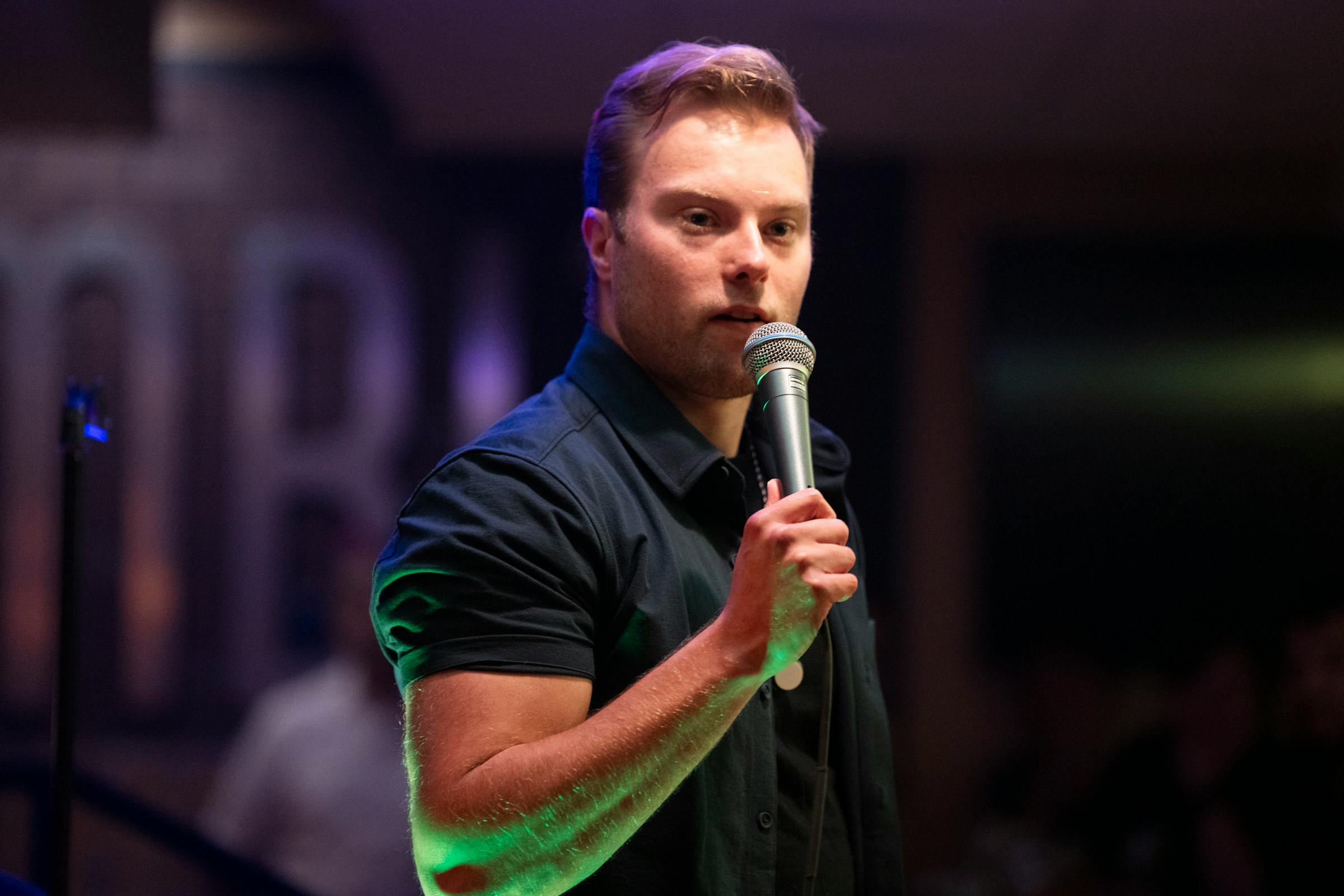 Amateur Minnesota comics take big leap forward by winning stand-up contests