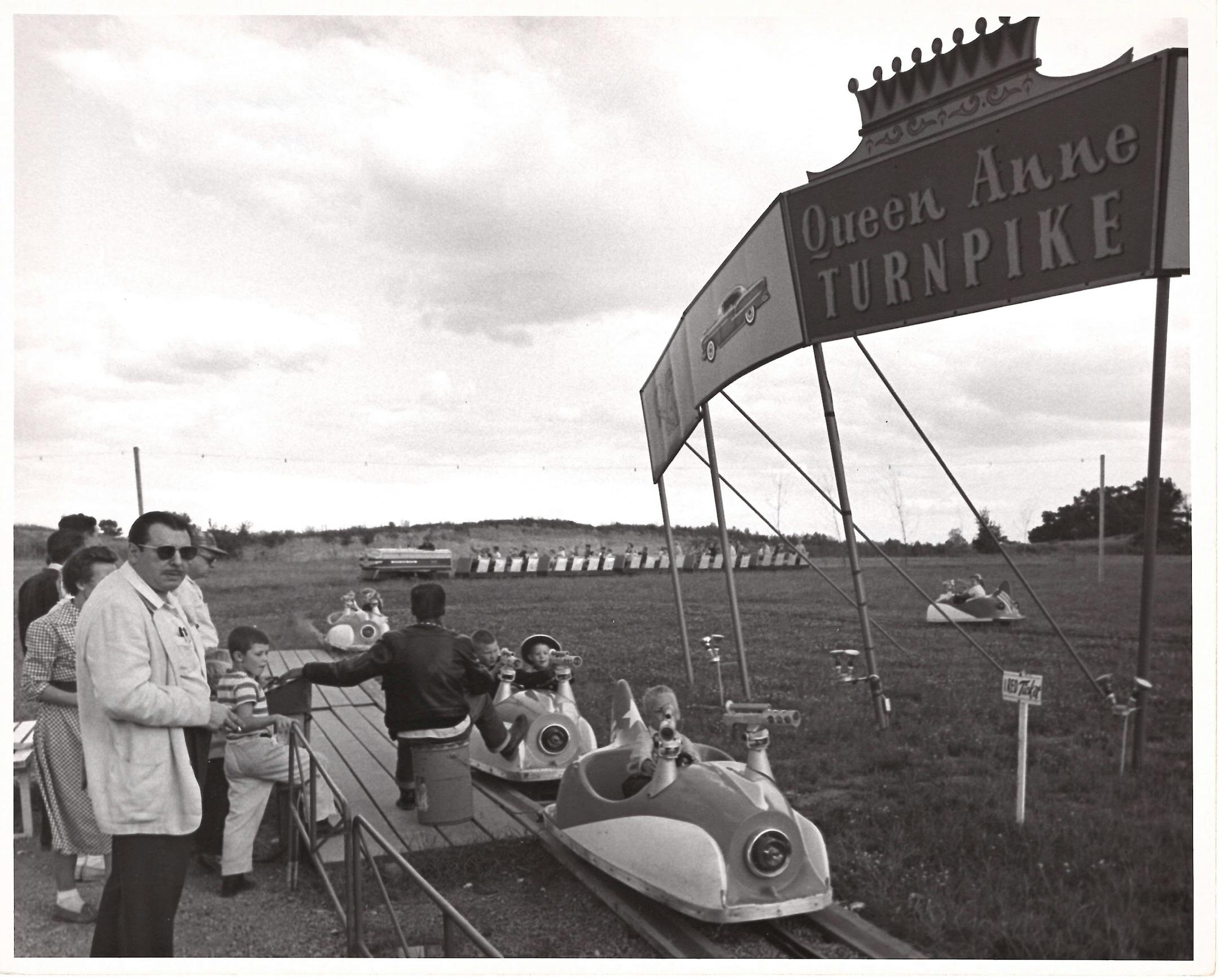 What’s the history of Bloomington’s Queen Anne Kiddieland?