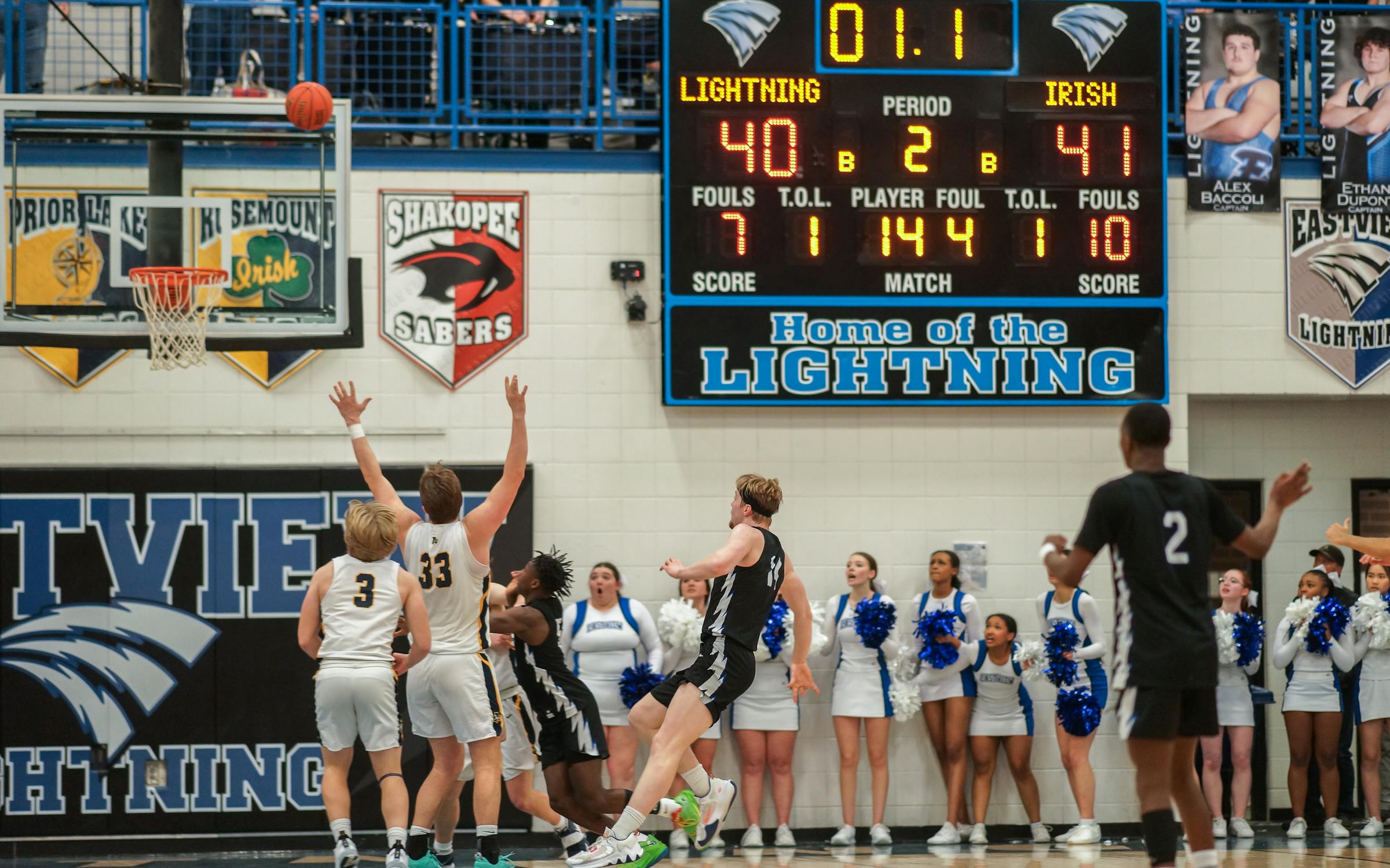 Prep weekend update: Boys basketball sections make their own waves