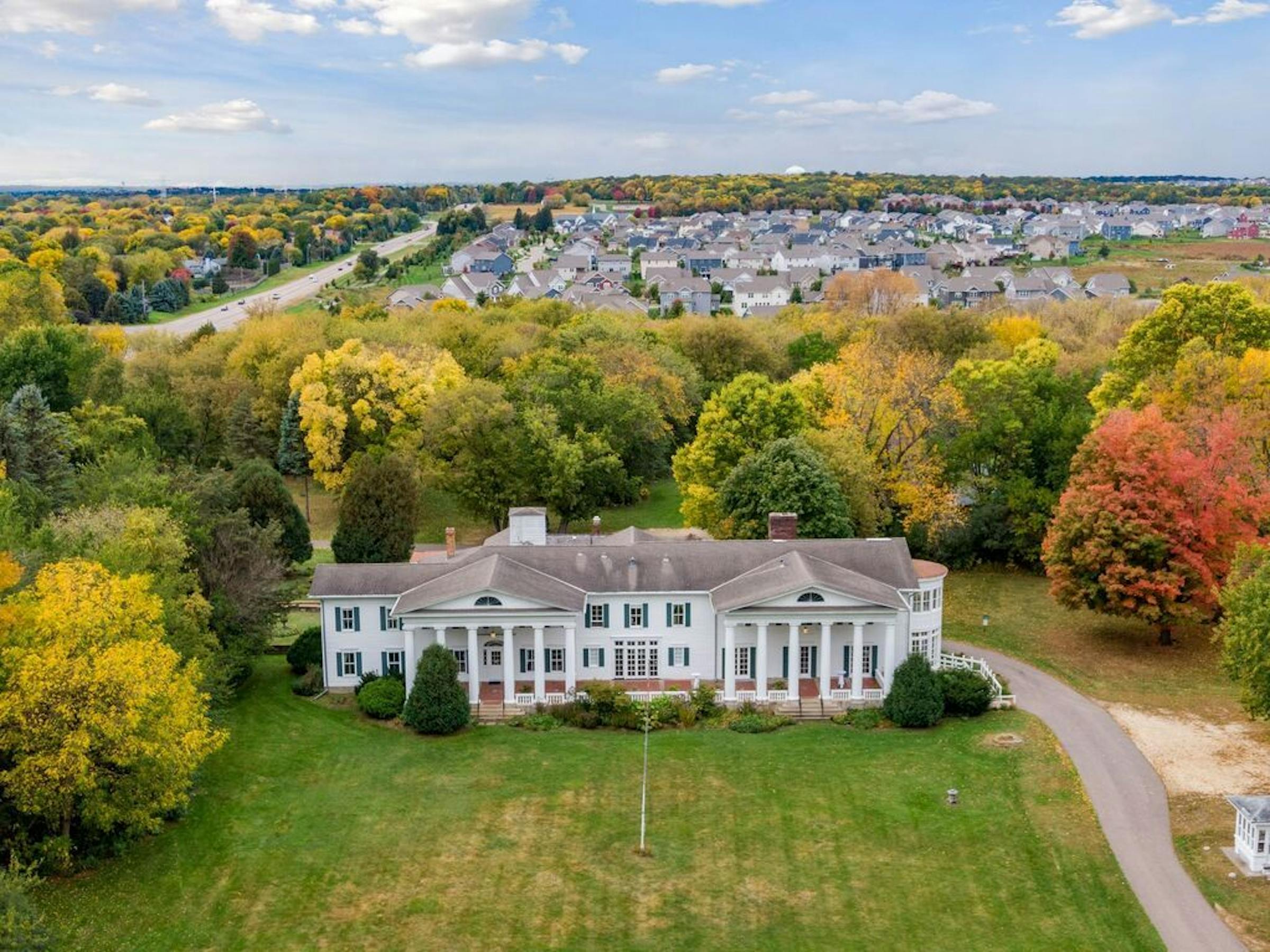 Historic Cottage Grove mansion with ballroom now on market for $1.95M
