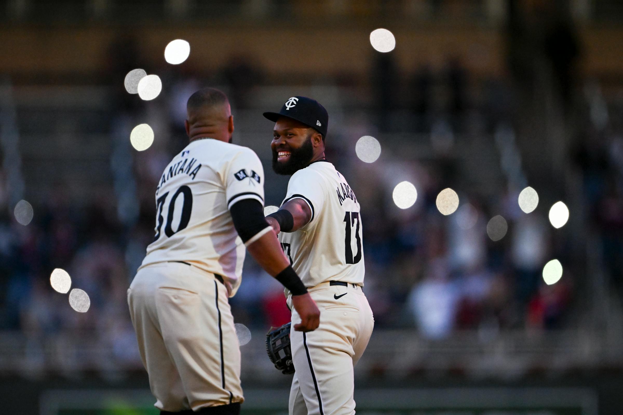 Live: Twins, Mariners back in action. Follow on Gameview.
