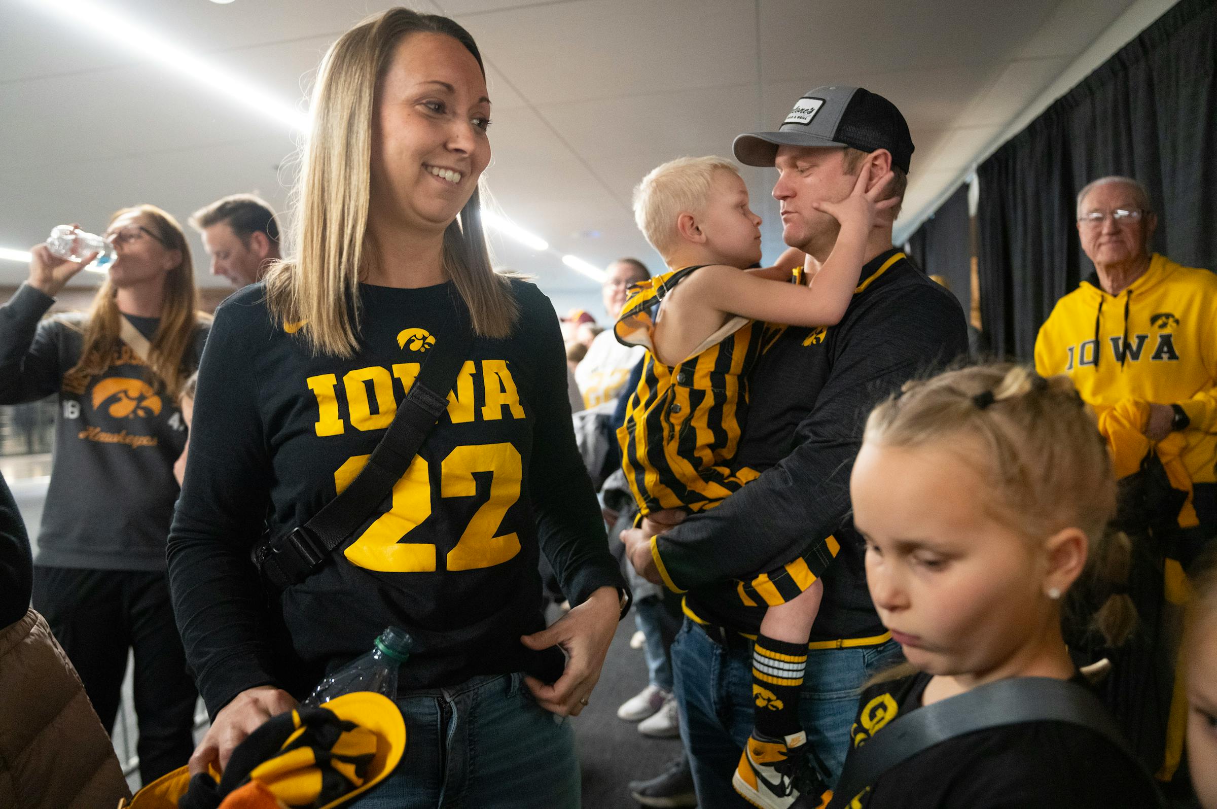 ‘Clarkies’ converge in downtown Minneapolis for Big Ten tournament
