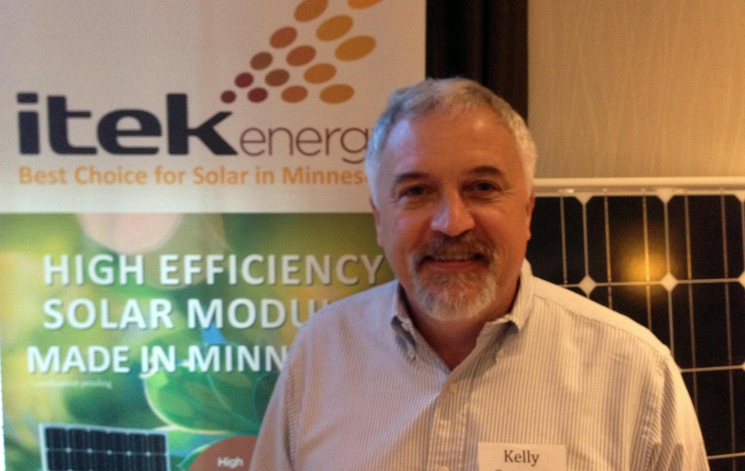 Solar panel maker to open Minneapolis plant