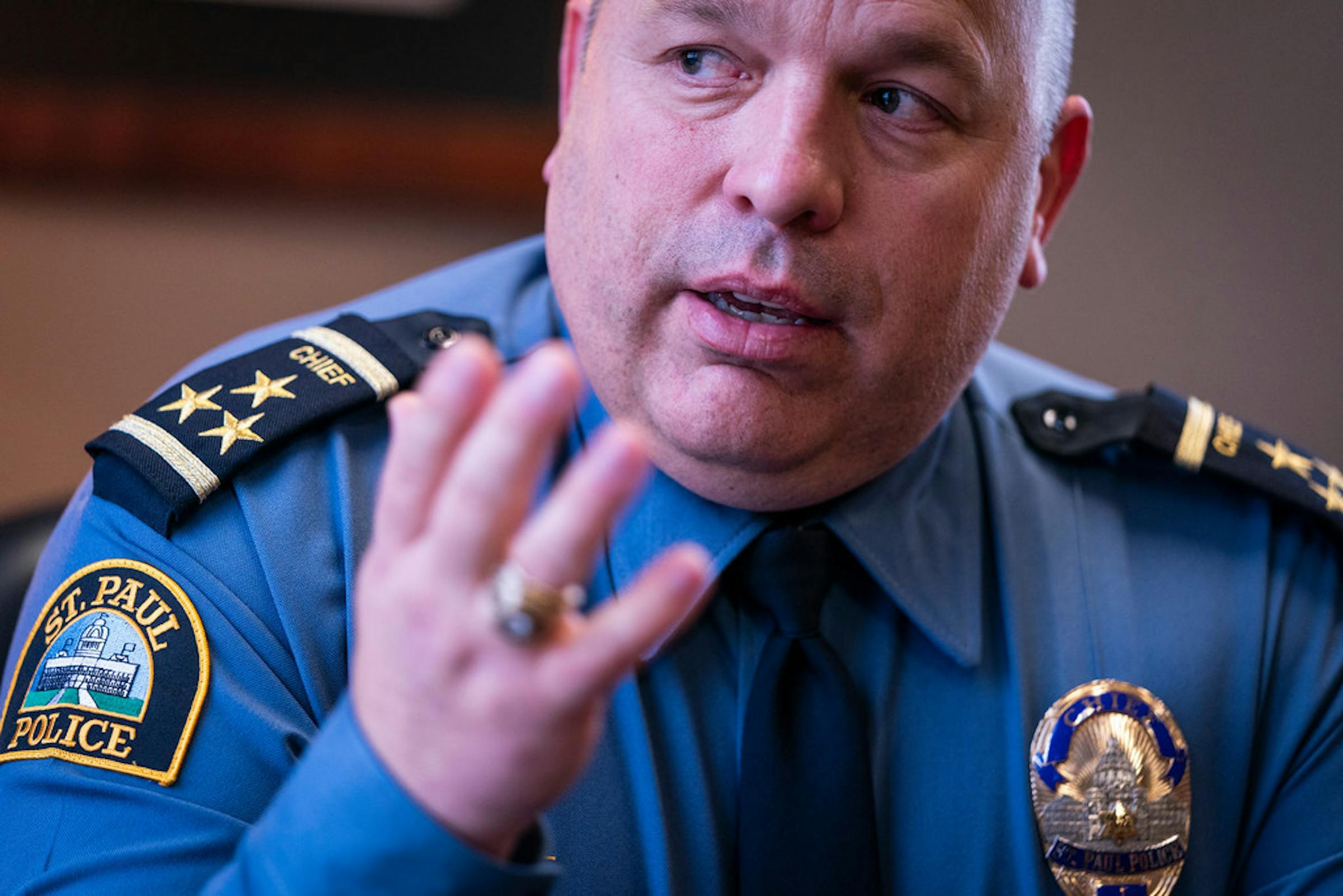 St. Paul police allow beards, to recruit younger officers