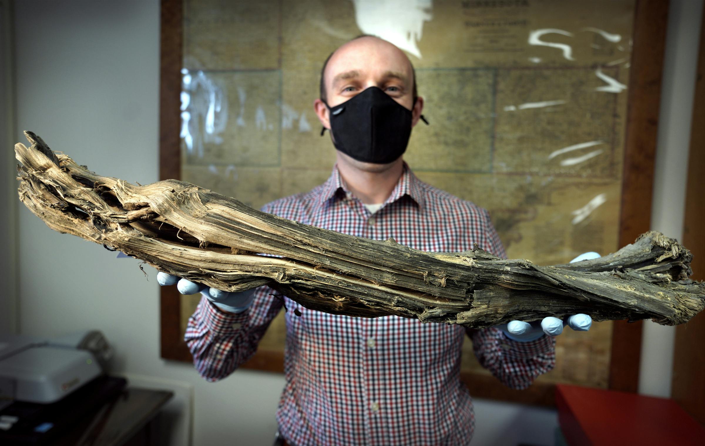 Ice Age wood artifacts discovered in Carver County