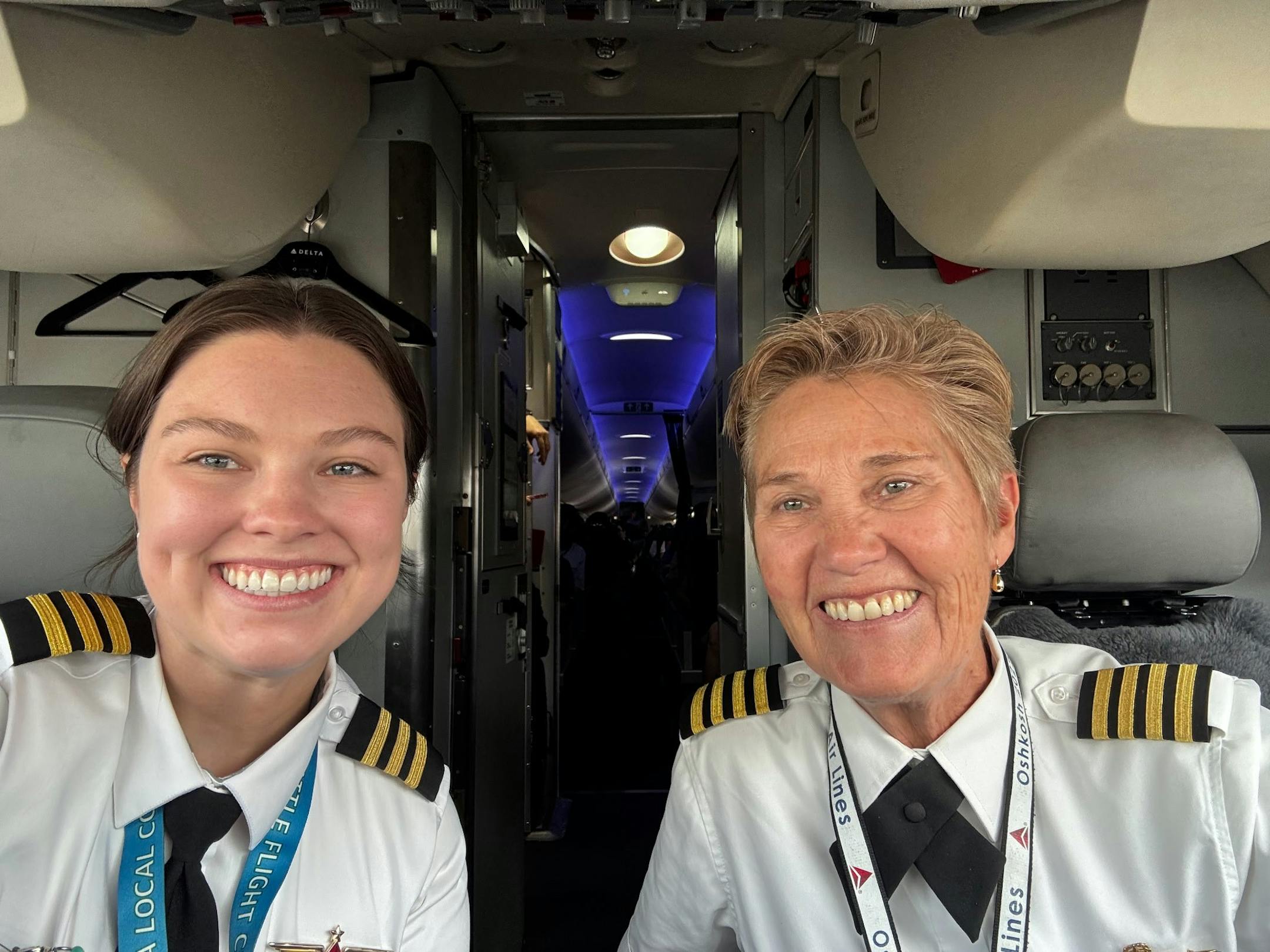 Longest-serving female Delta pilot retires