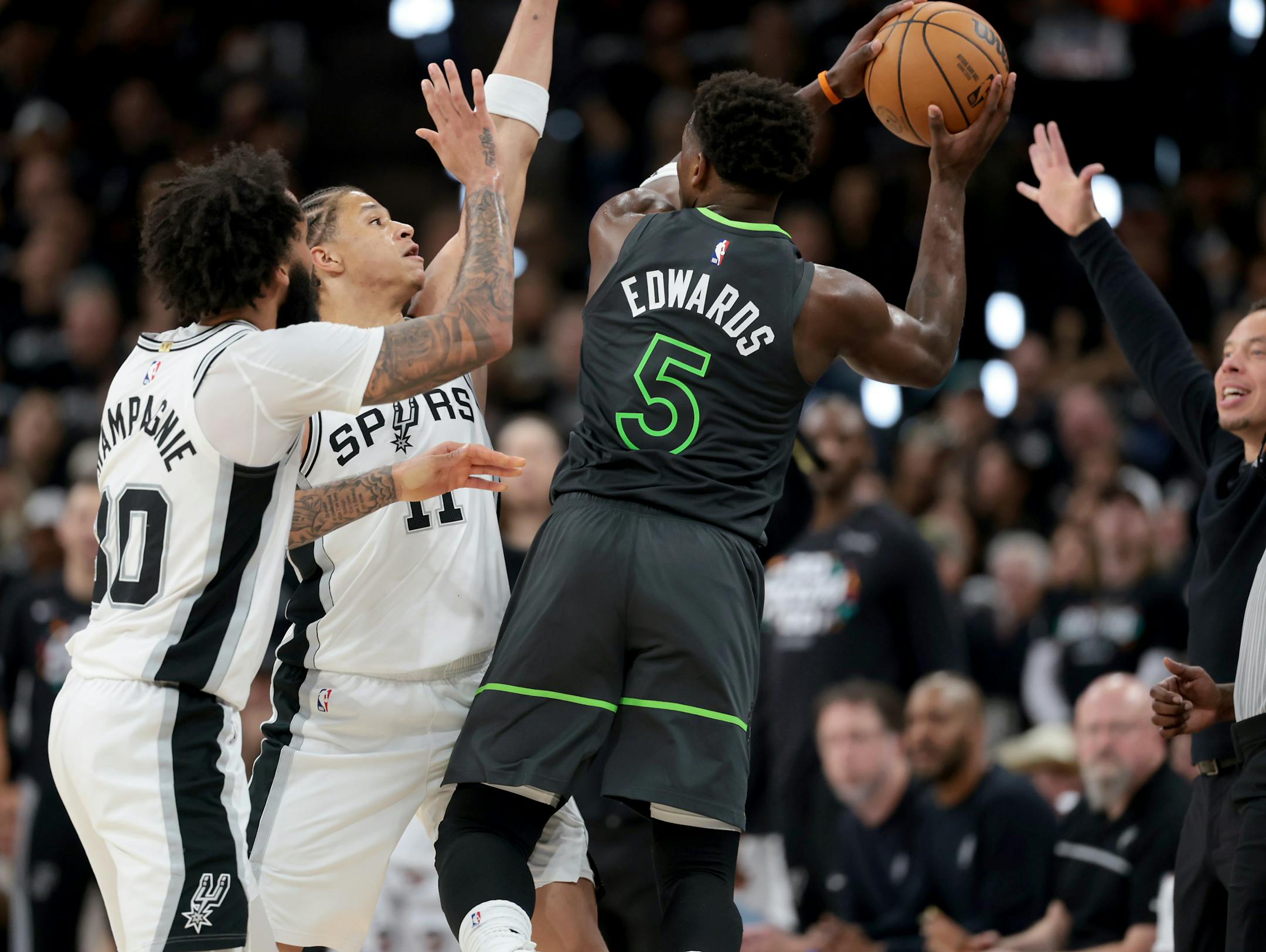 Live: Timberwolves drubbed by San Antonio in Game 2 of playoff series