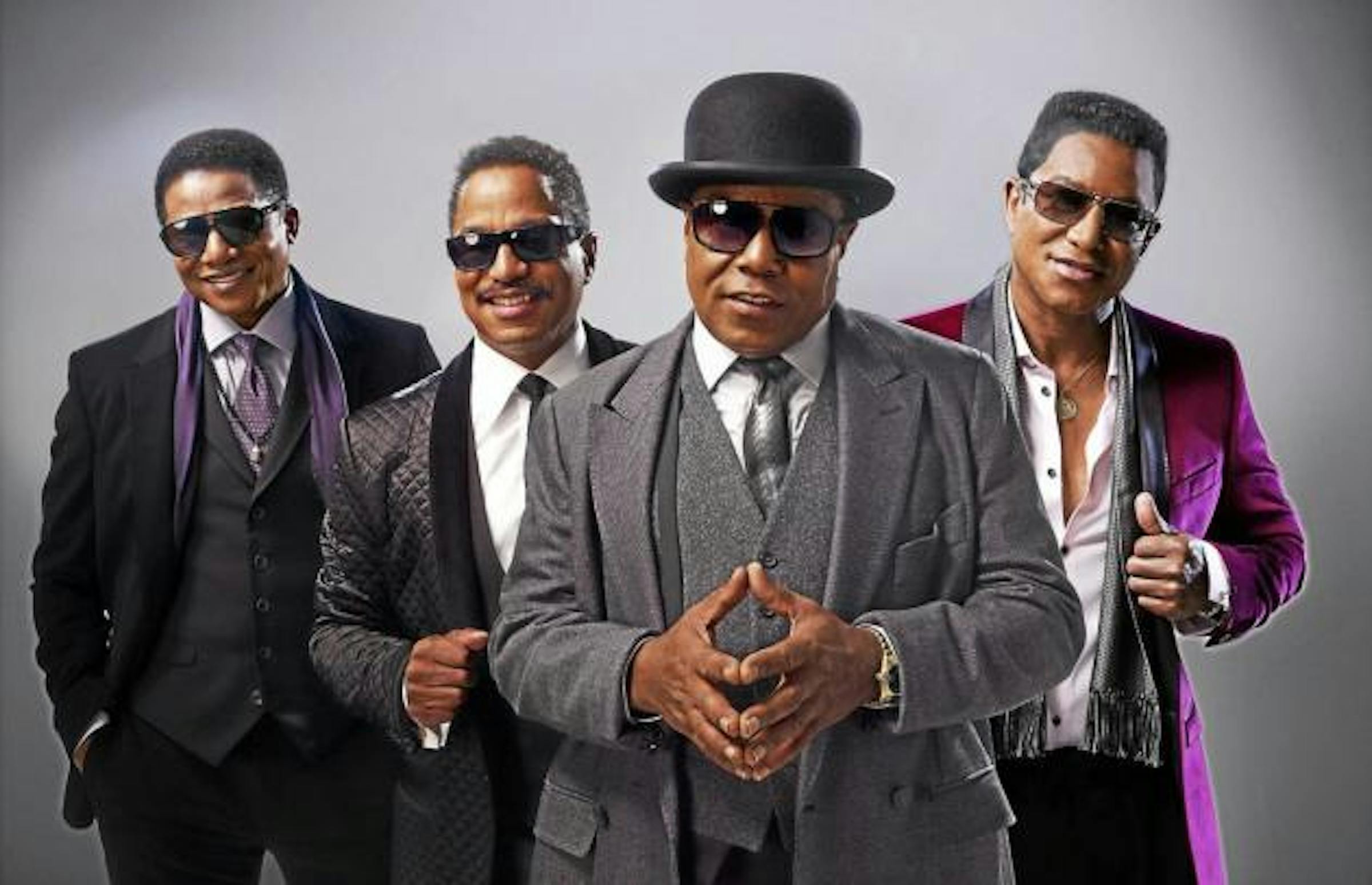 The Jacksons show their support for brother, Michael Jackson, in Twin ...
